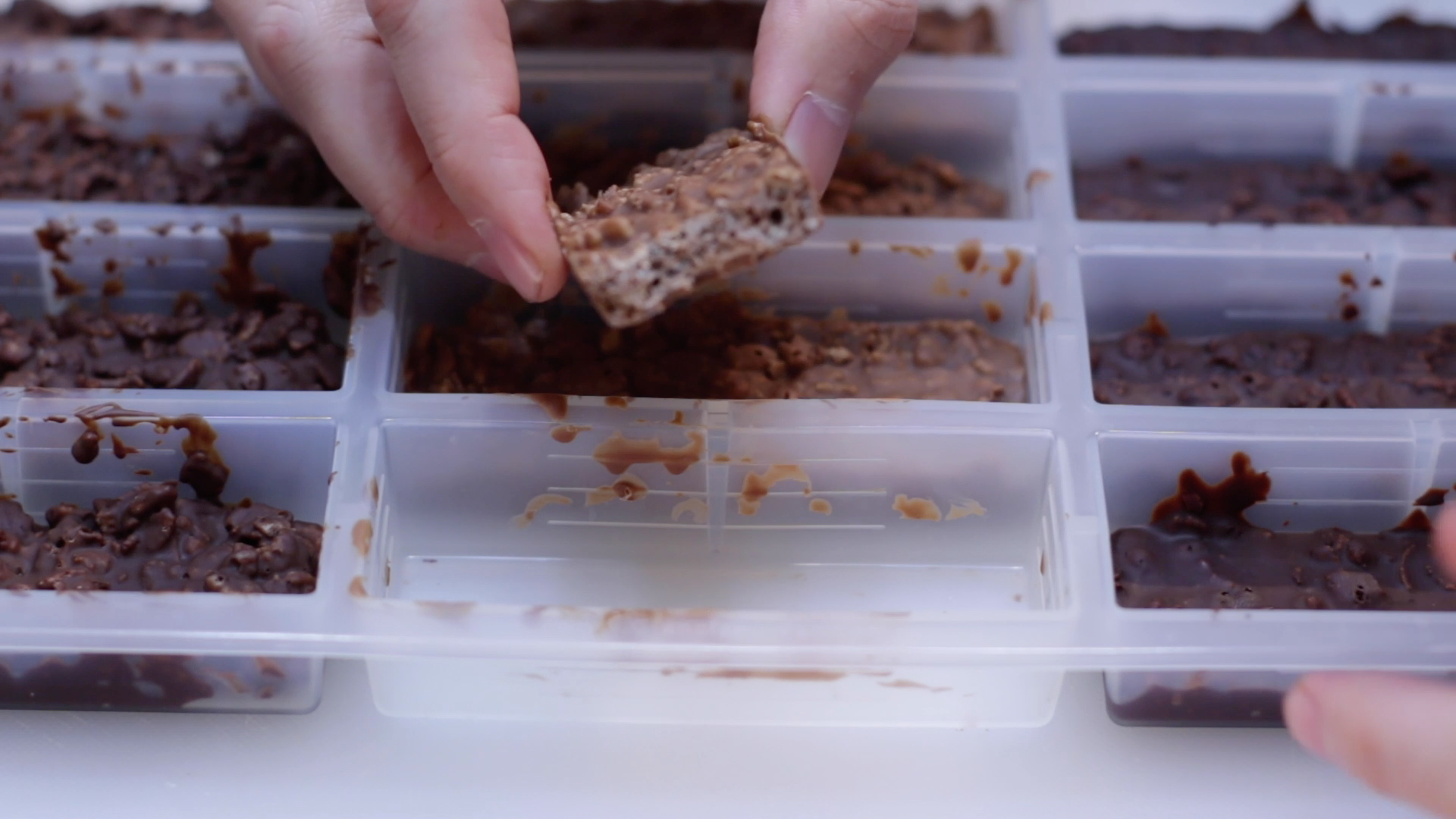 Nestle Crunch Bar Copycat : 6 Steps (with Pictures) - Instructables