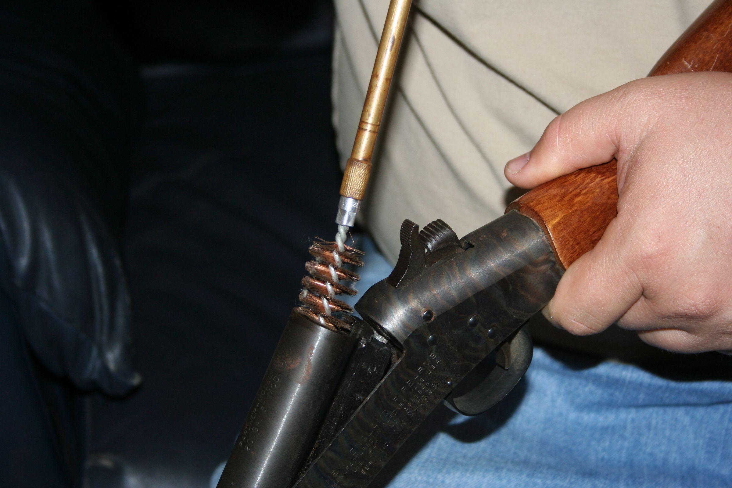 Firearm Safety: the "do's" and "don'ts" of Enjoying Guns Safely. : 5 ...