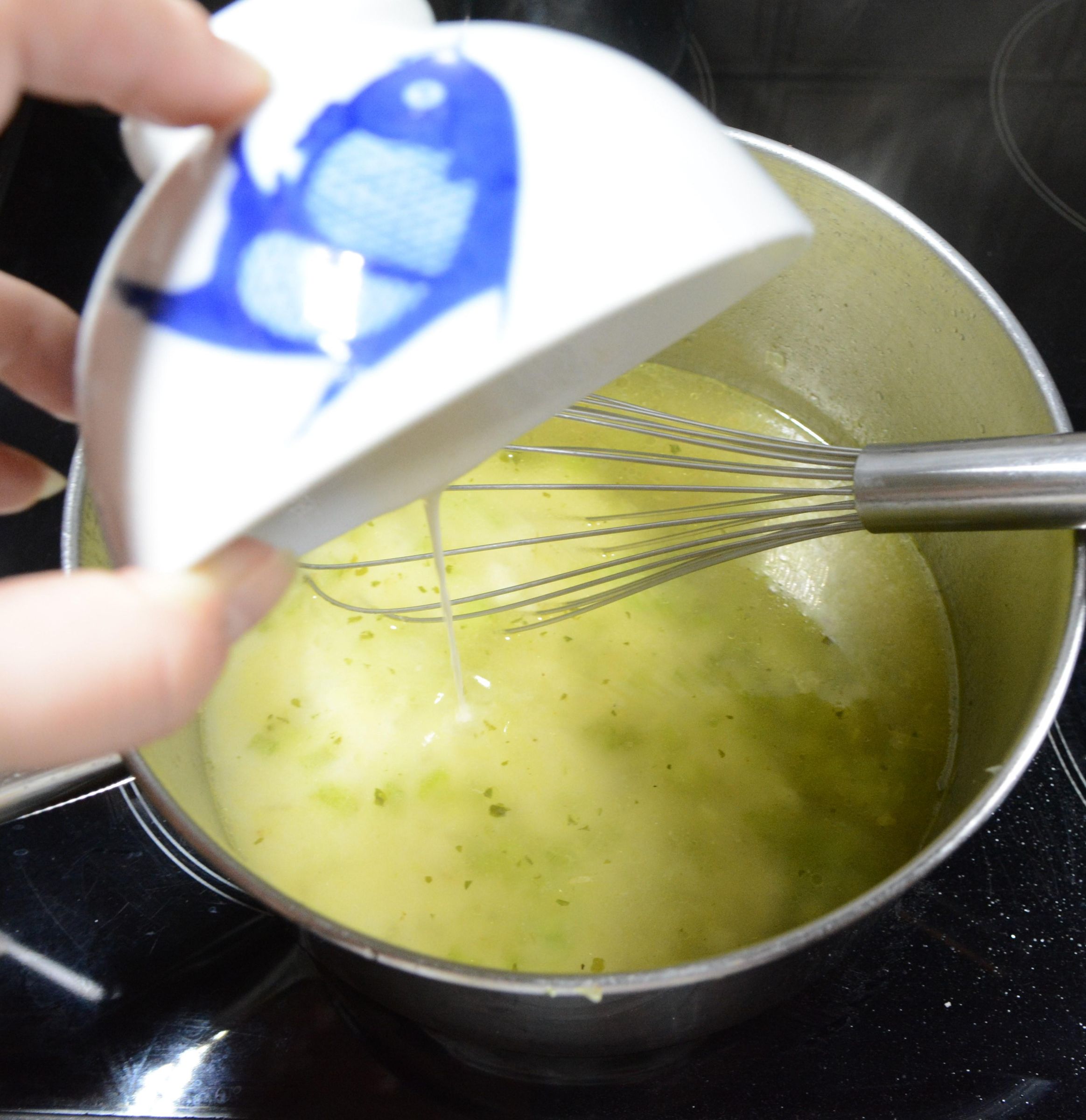 Seafood Chowder Served in a Bread Bowl : 8 Steps (with Pictures ...