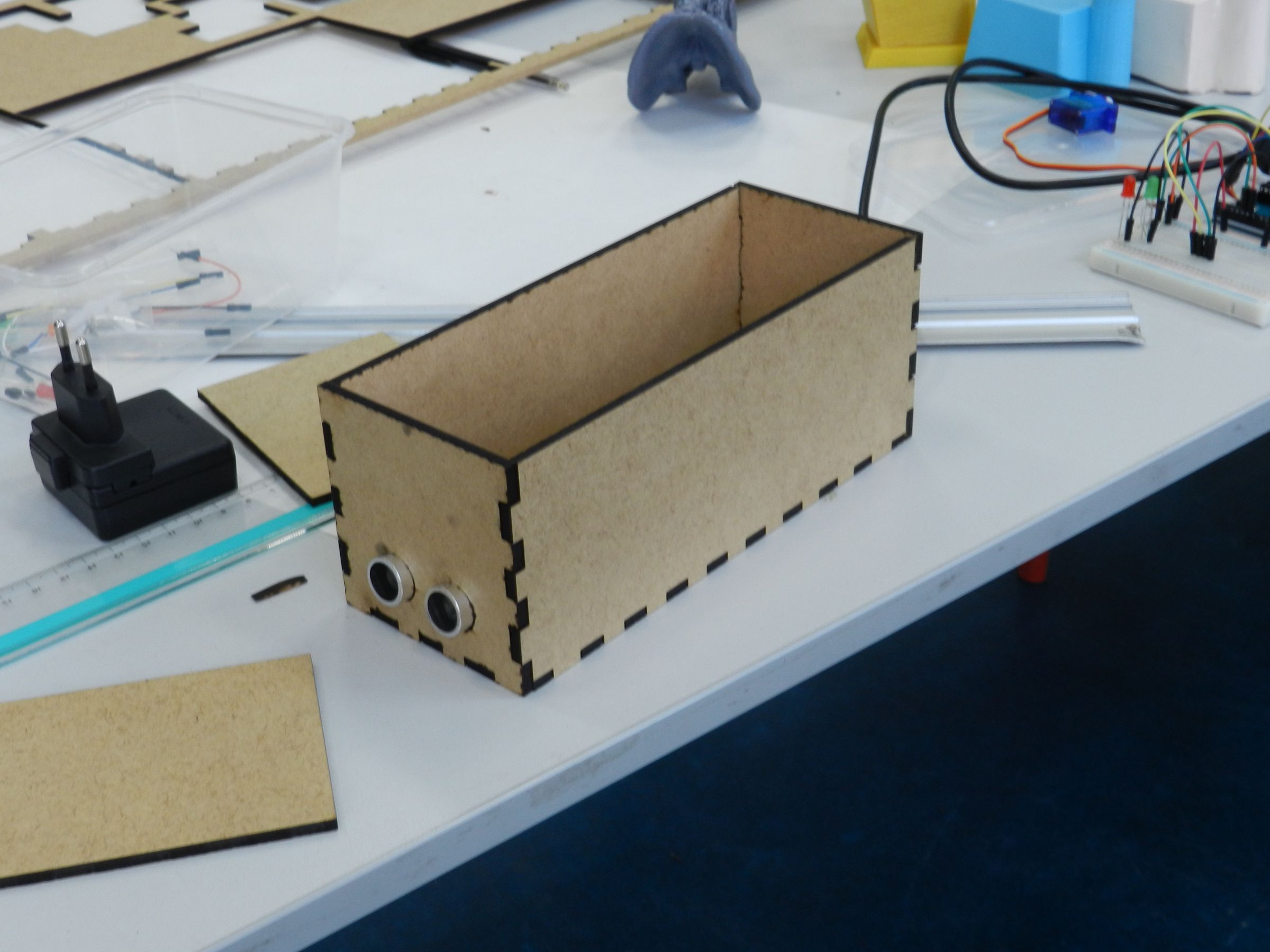 Arduino: the SHY BOX : 8 Steps - Instructables