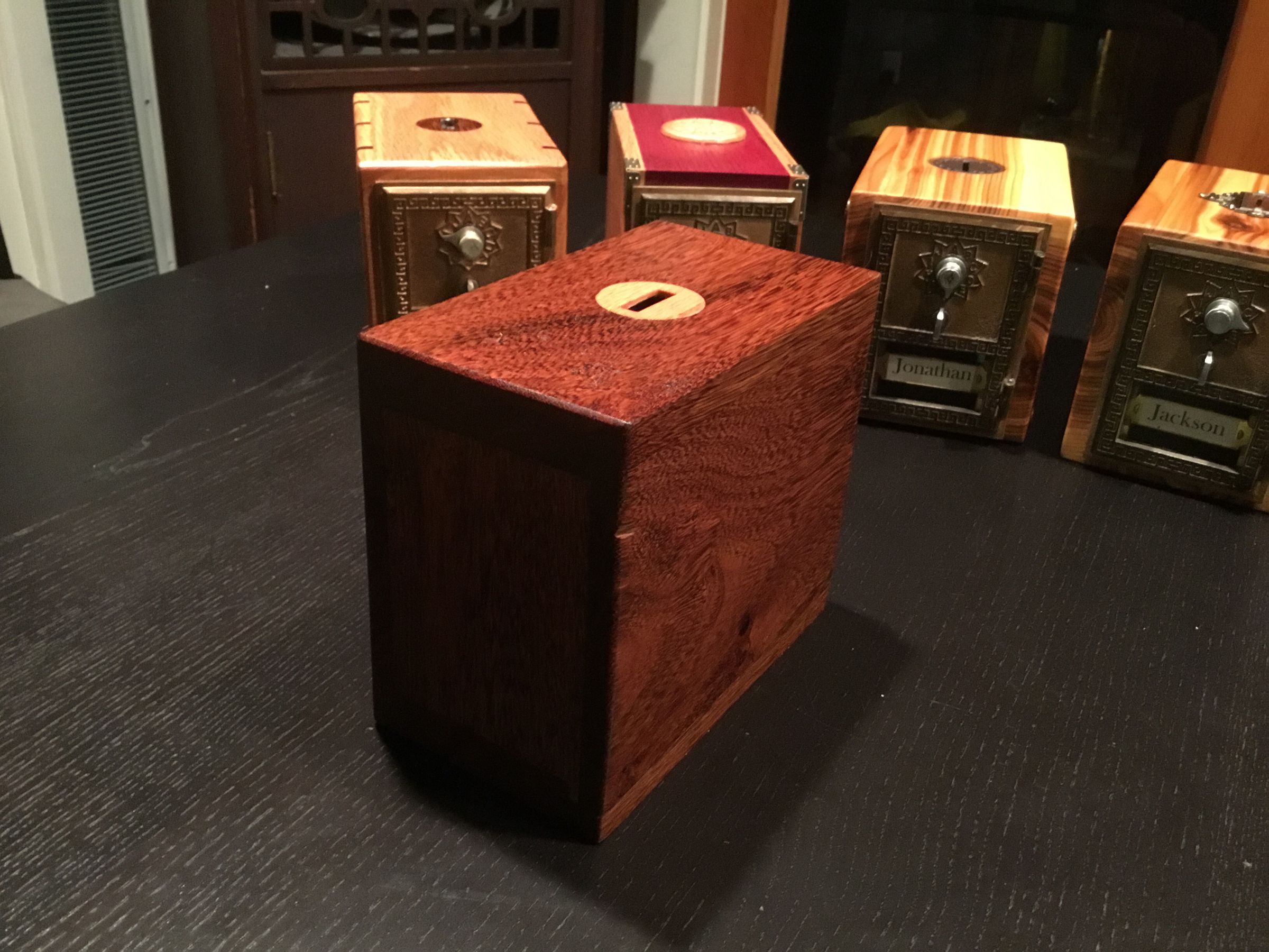 Post Office Box Piggy Bank/Safe. : 5 Steps (with Pictures) - Instructables