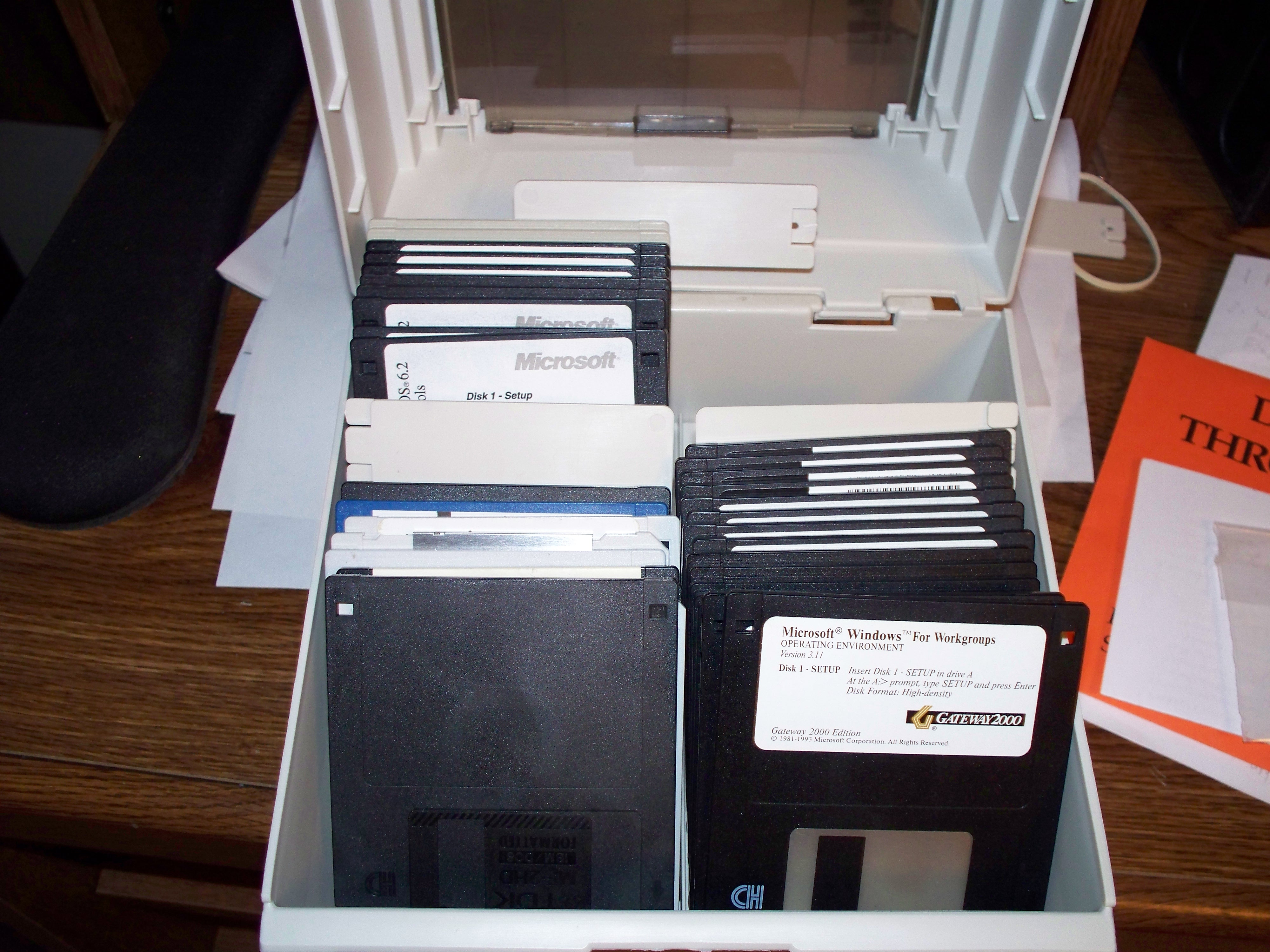 Hide Passwords in an Old Floppy Disk : 6 Steps - Instructables