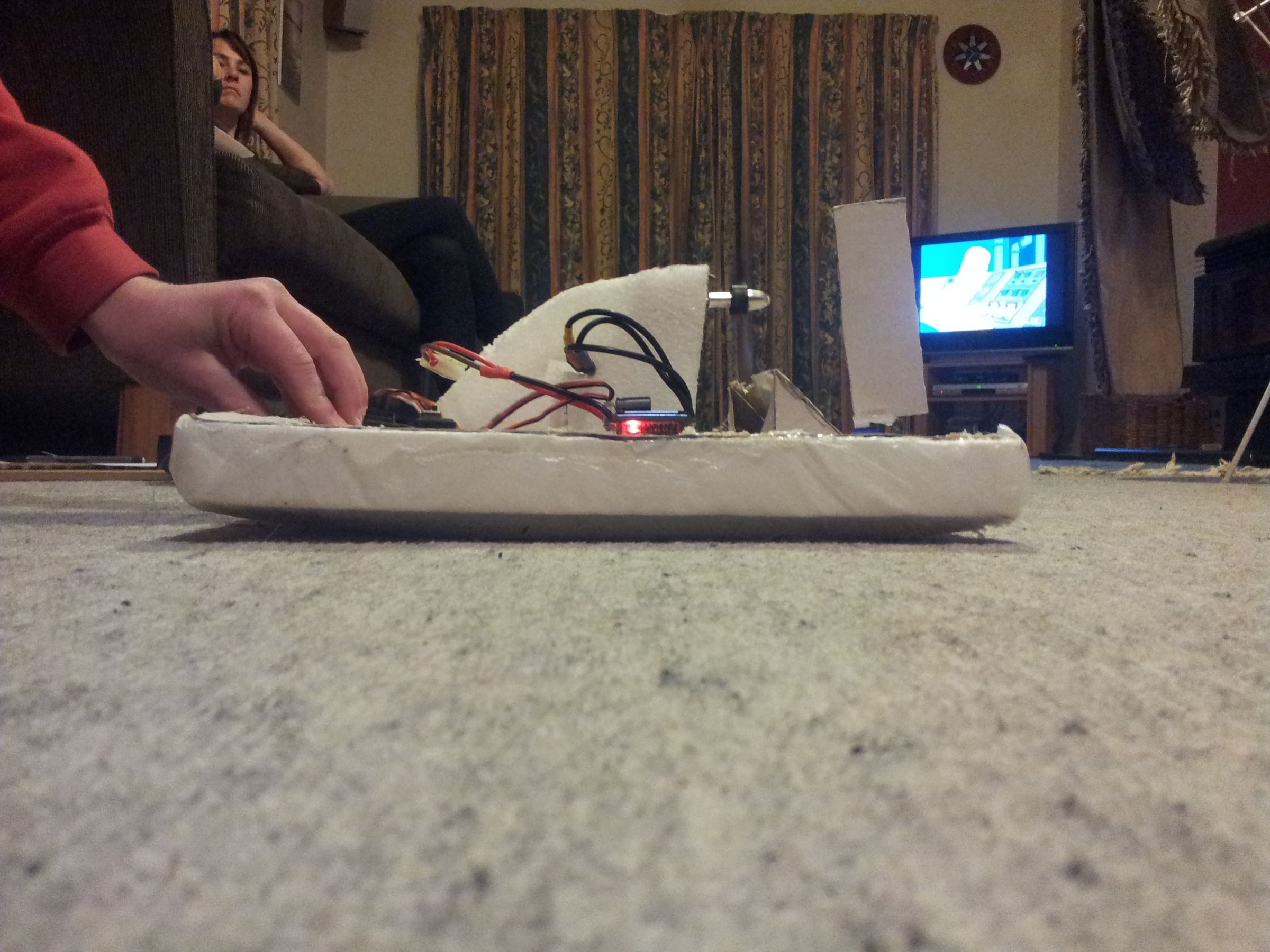 Home Made Rc Hovercraft. Powerful : 4 Steps - Instructables