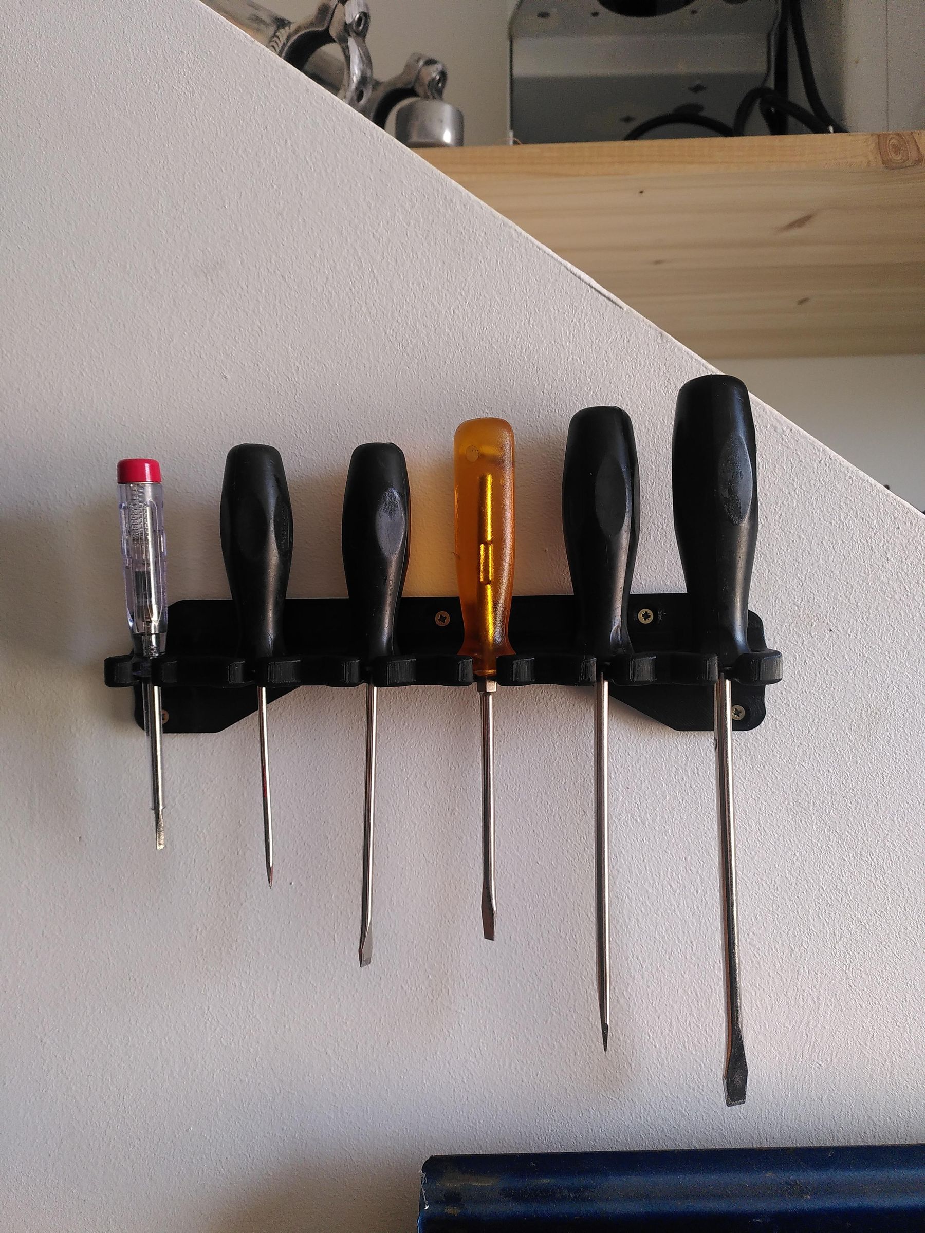 Screwdriver Wallmount Custom 3D Printed : 8 Steps (with Pictures ...