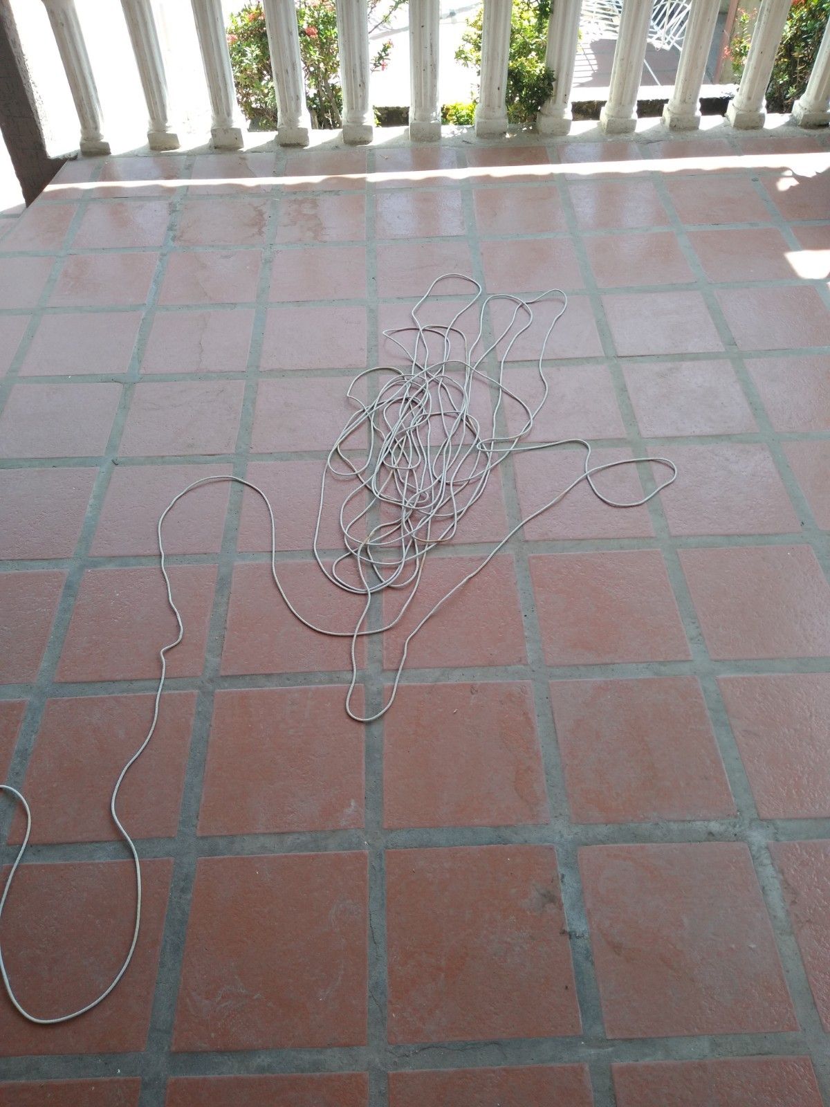Paracord Daisy Chain : 7 Steps (with Pictures) - Instructables