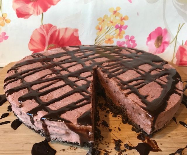 Dark Chocolate Raspberry Pie (No Bake) : 5 Steps - Instructables