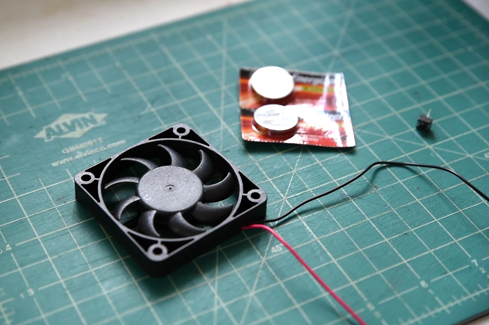 DIY Motorized Fidget Spinner! : 16 Steps (with Pictures) - Instructables