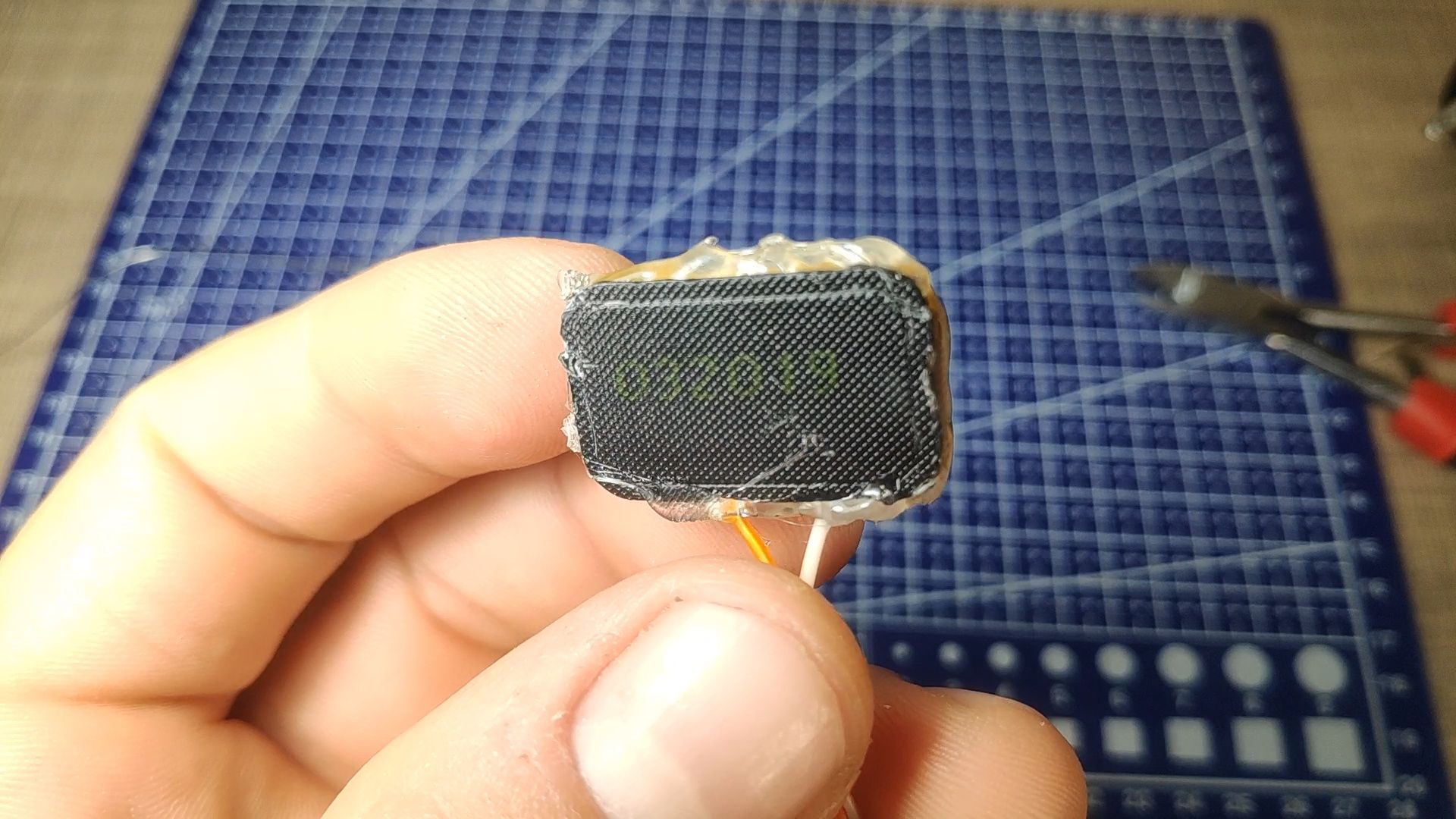 DIY 9V Battery Connector : 3 Steps - Instructables