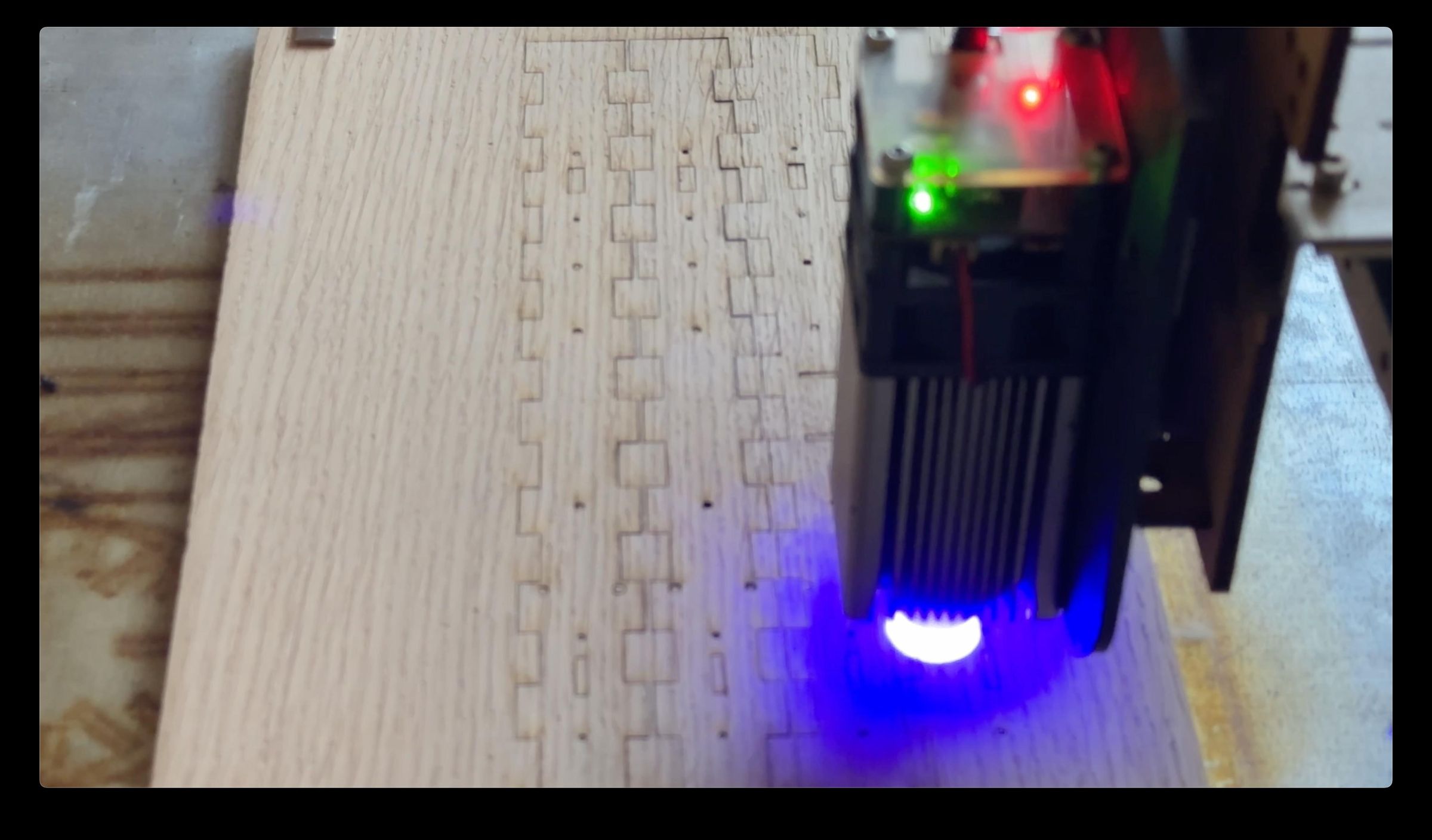 Wooden Reactor Simulator: Nightlight, Desk Lamp, Sound Simulation and ...