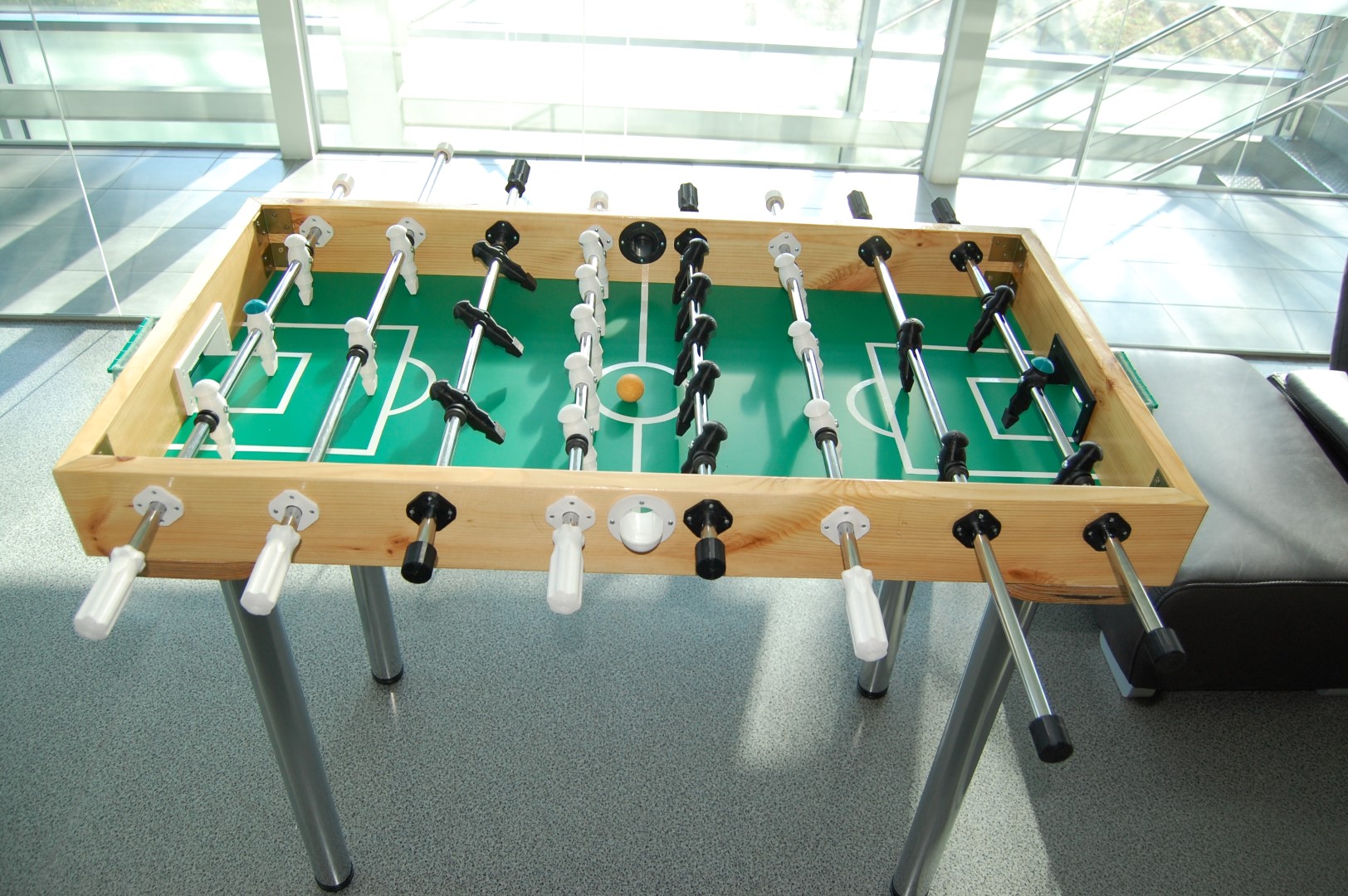 Build Your Own Foosball Table : 12 Steps (with Pictures) - Instructables