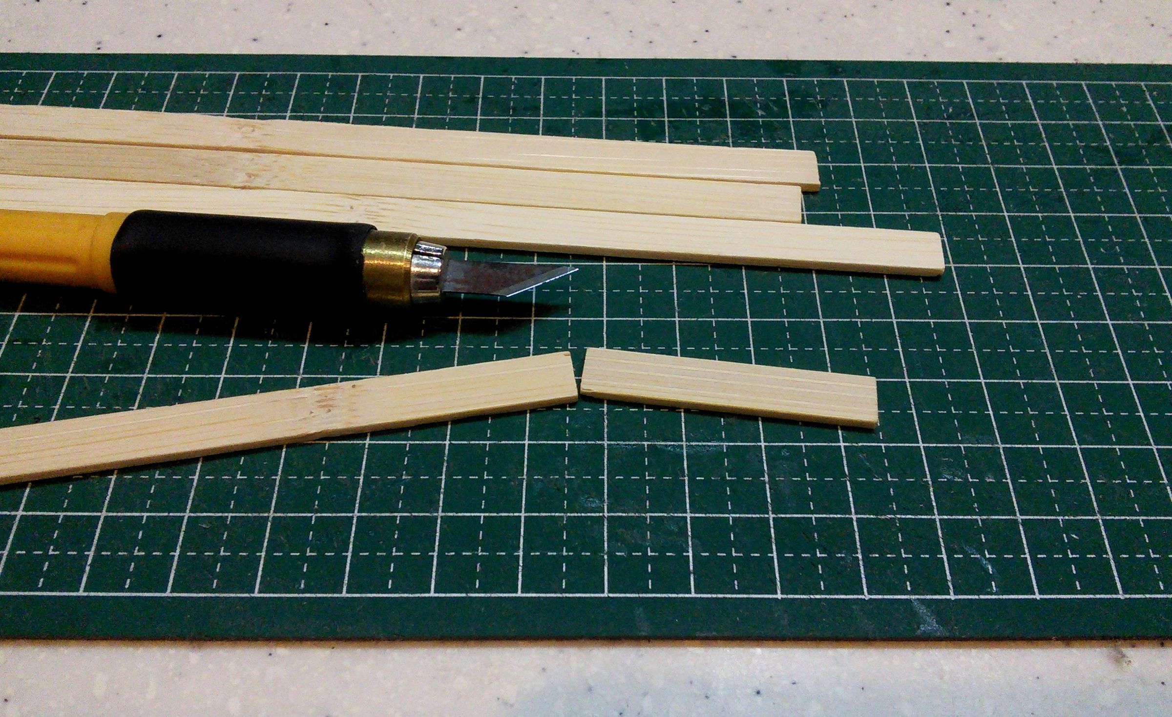 (Not So) Mini Lambda-Class Imperial Shuttle Popsicle Stick Model : 8 ...