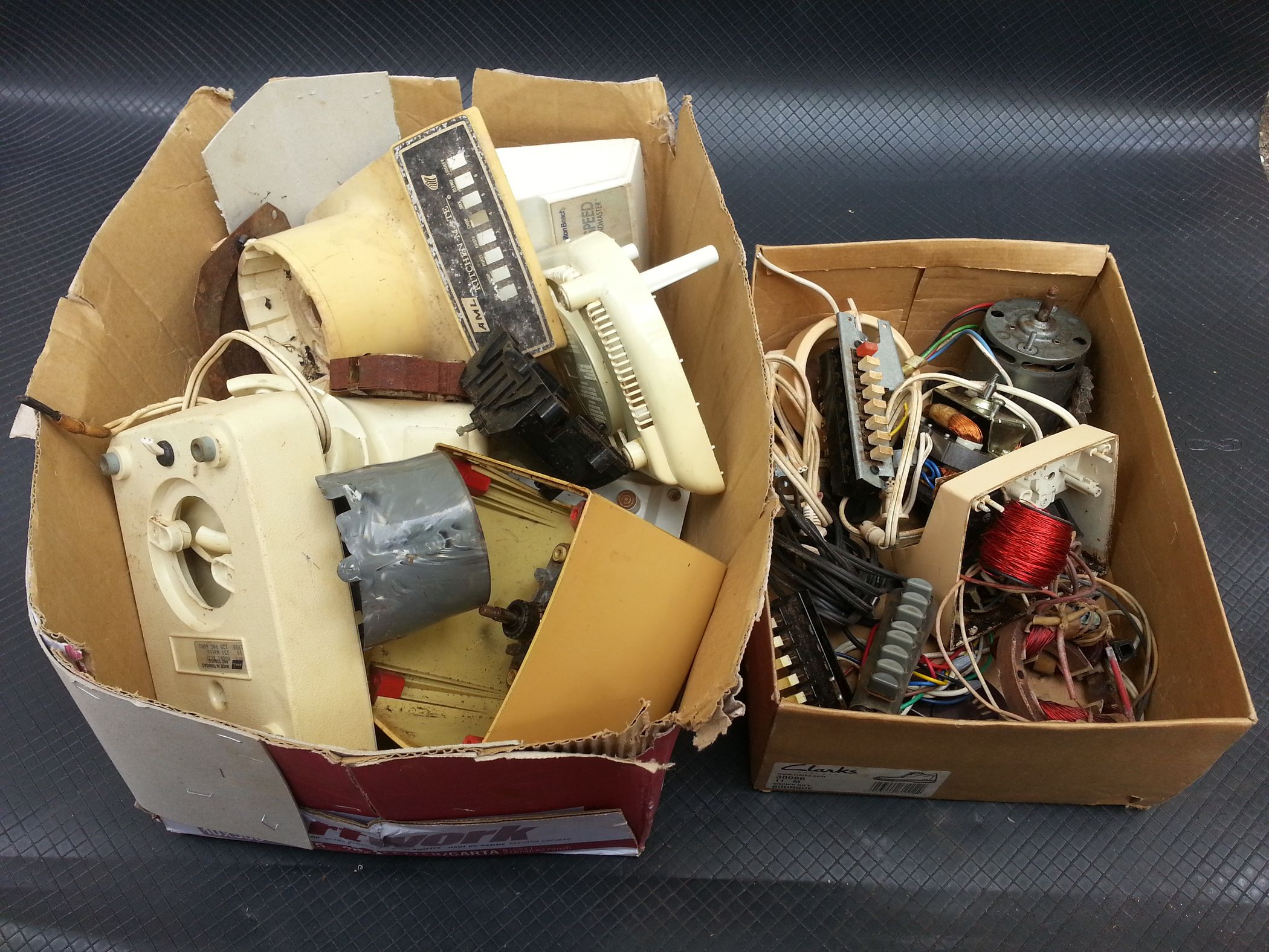 How to Scrap a Blender : 8 Steps - Instructables