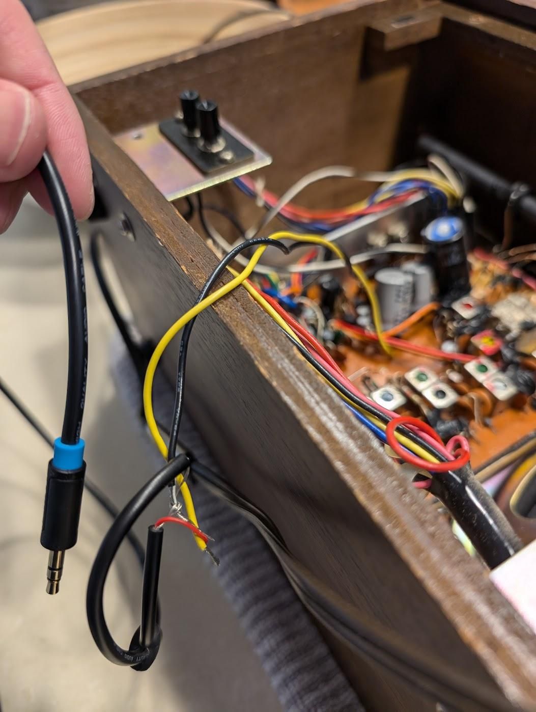 Vintage Smart (Fully Intact) FM Radio : 9 Steps (with Pictures ...