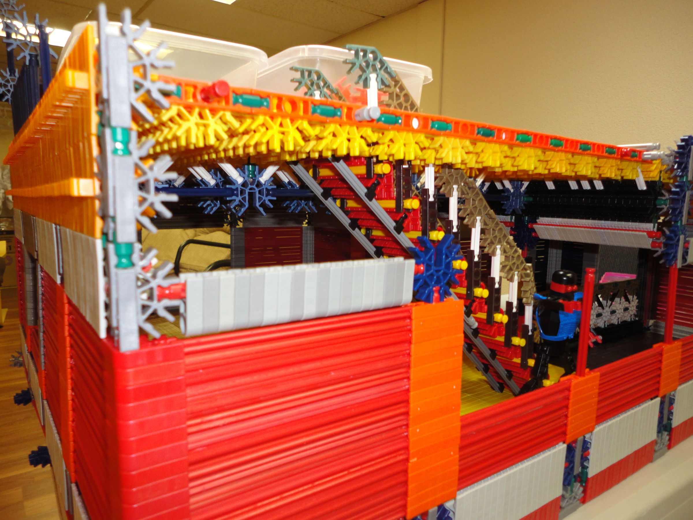 KNEX HOUSE - Instructables