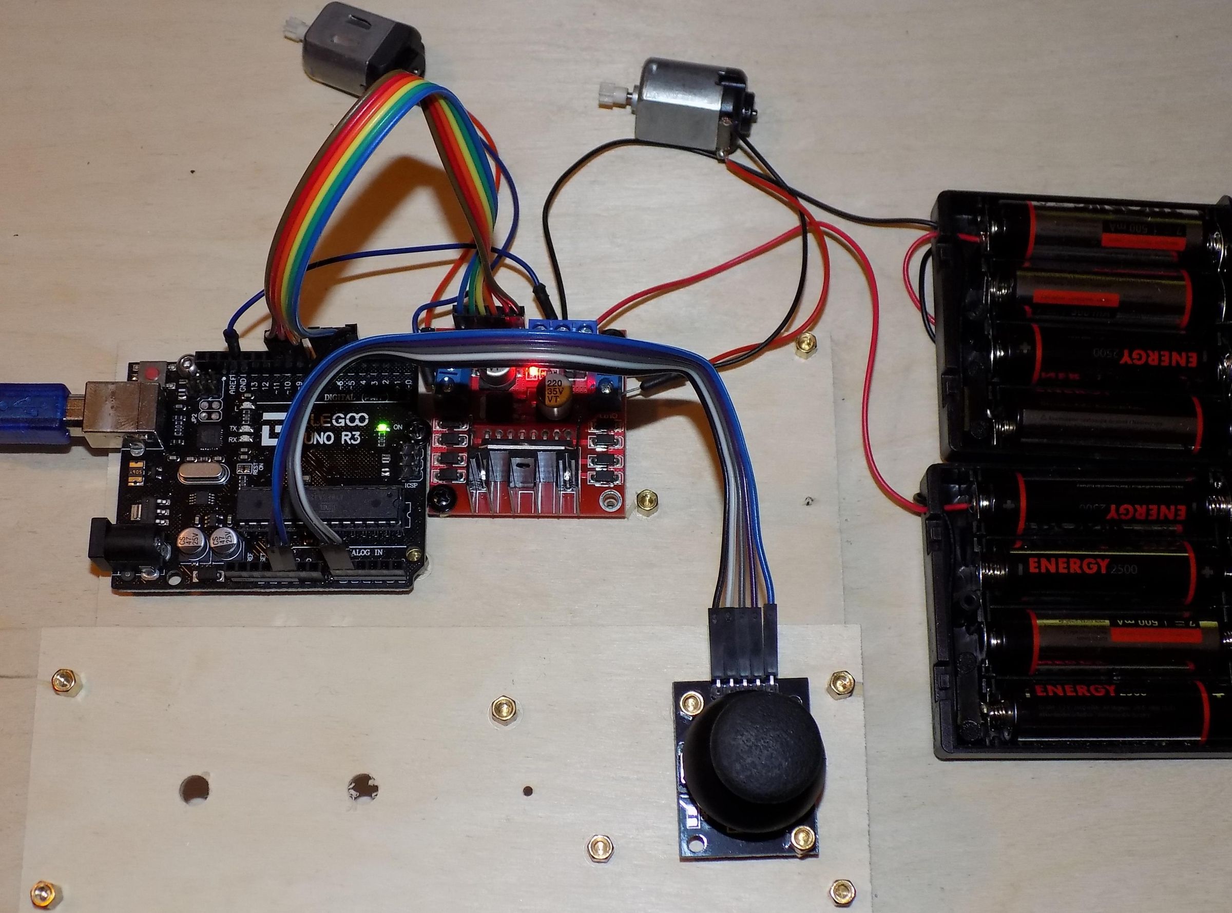 Simple Arduino Robot Arm : 7 Steps - Instructables