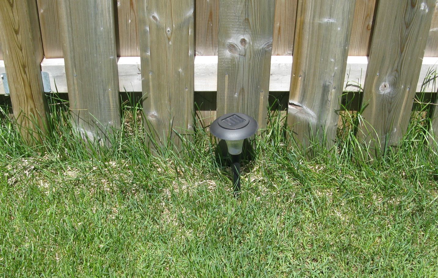 Simple Solar Circuits : 11 Steps (with Pictures) - Instructables