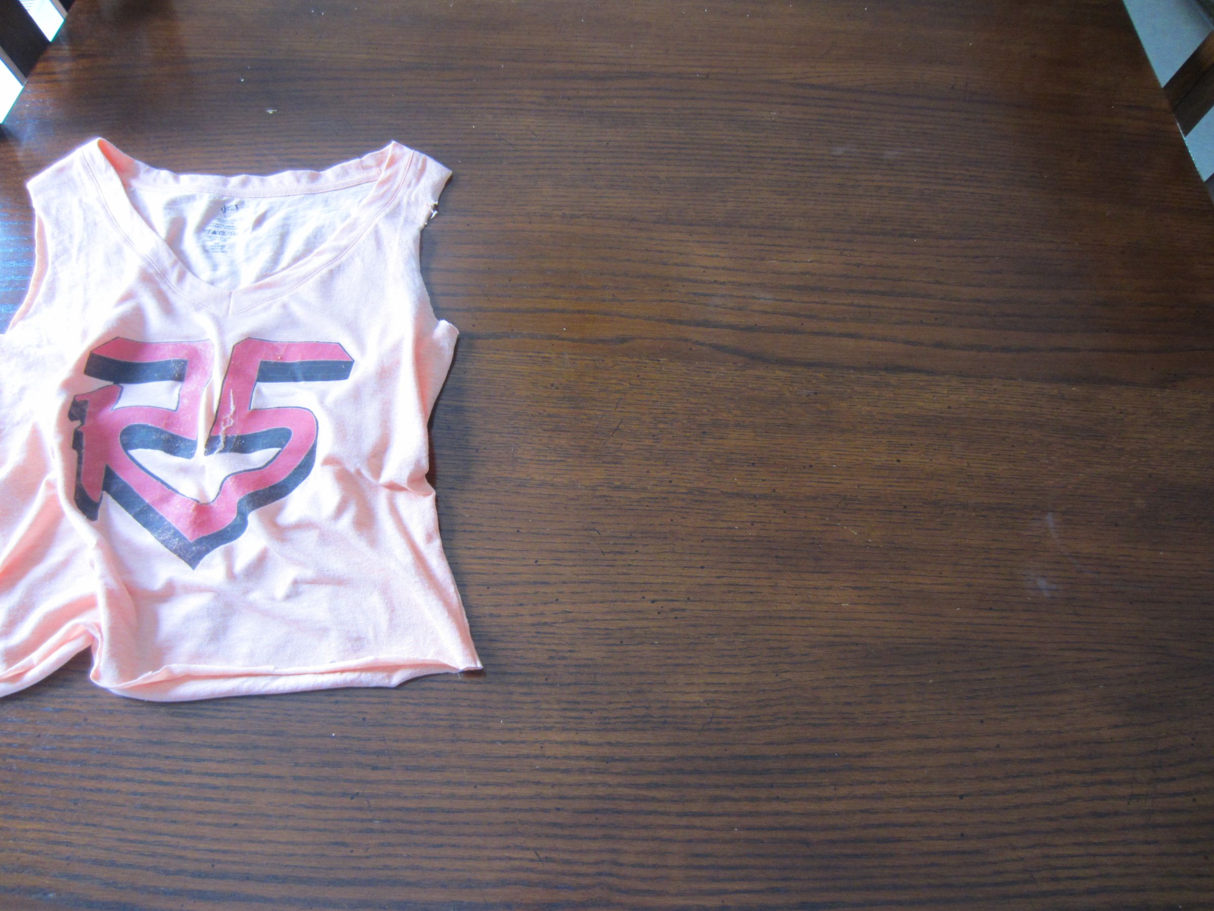 Graphic Tank Top : 8 Steps - Instructables