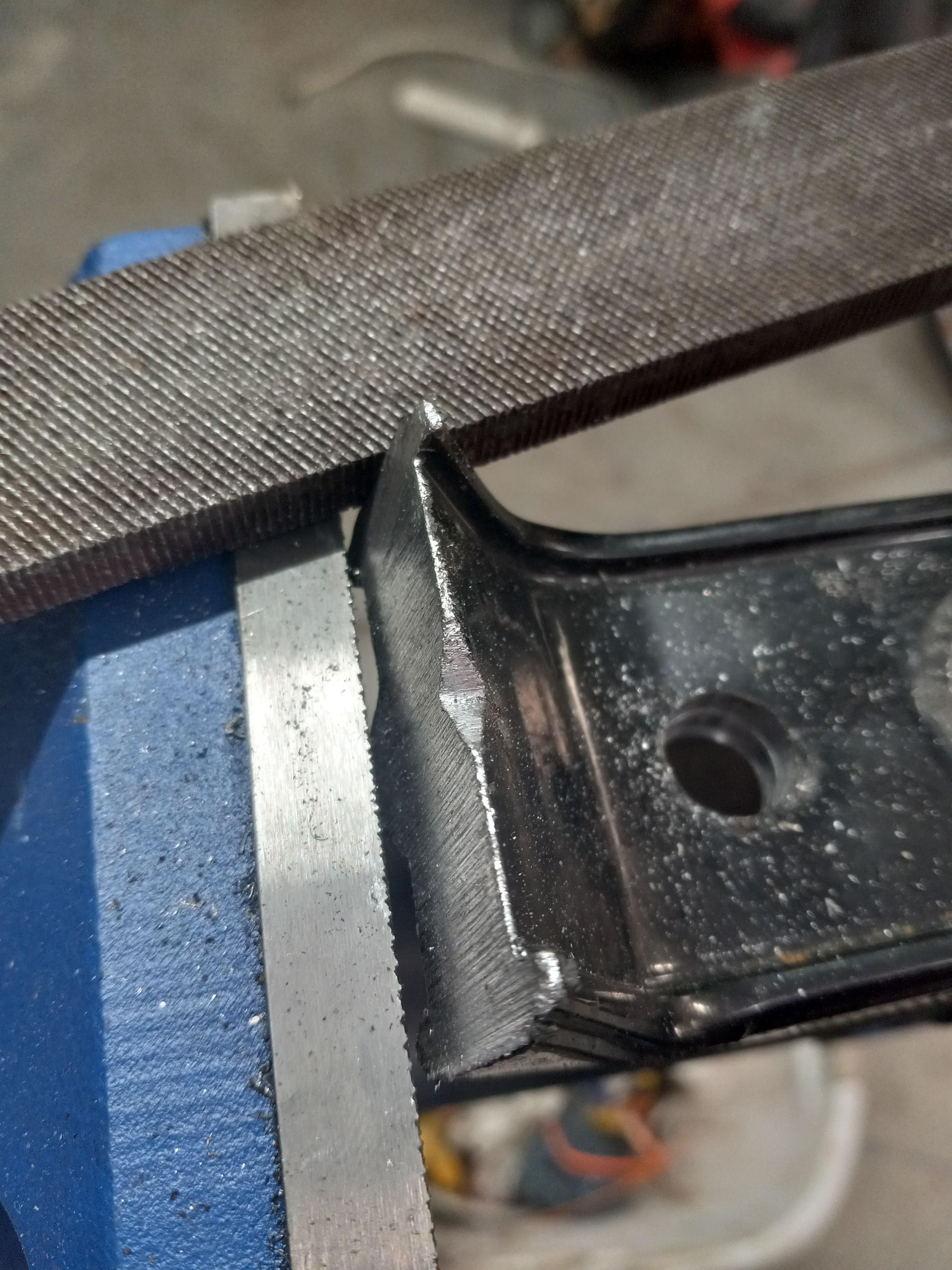 DIY Ball Swivel for Vise/Welding Positioner Out of Reclaimed 2x2 ...