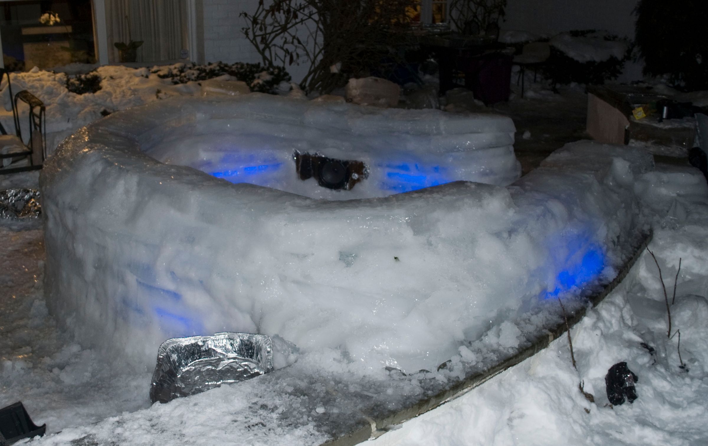 IGloo- Unibody Next Generation Ice Dwelling : 8 Steps - Instructables
