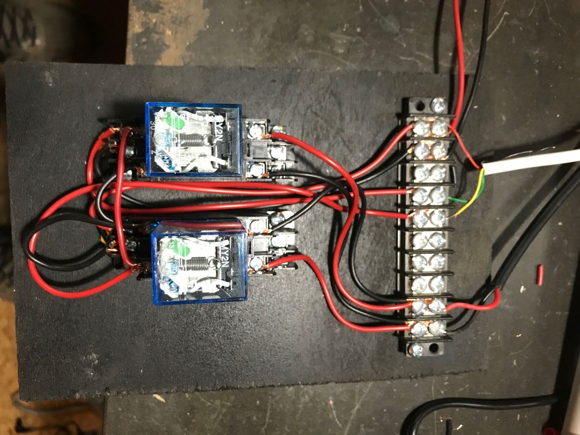 Motorized Flip Down TV Lift : 7 Steps (with Pictures) - Instructables