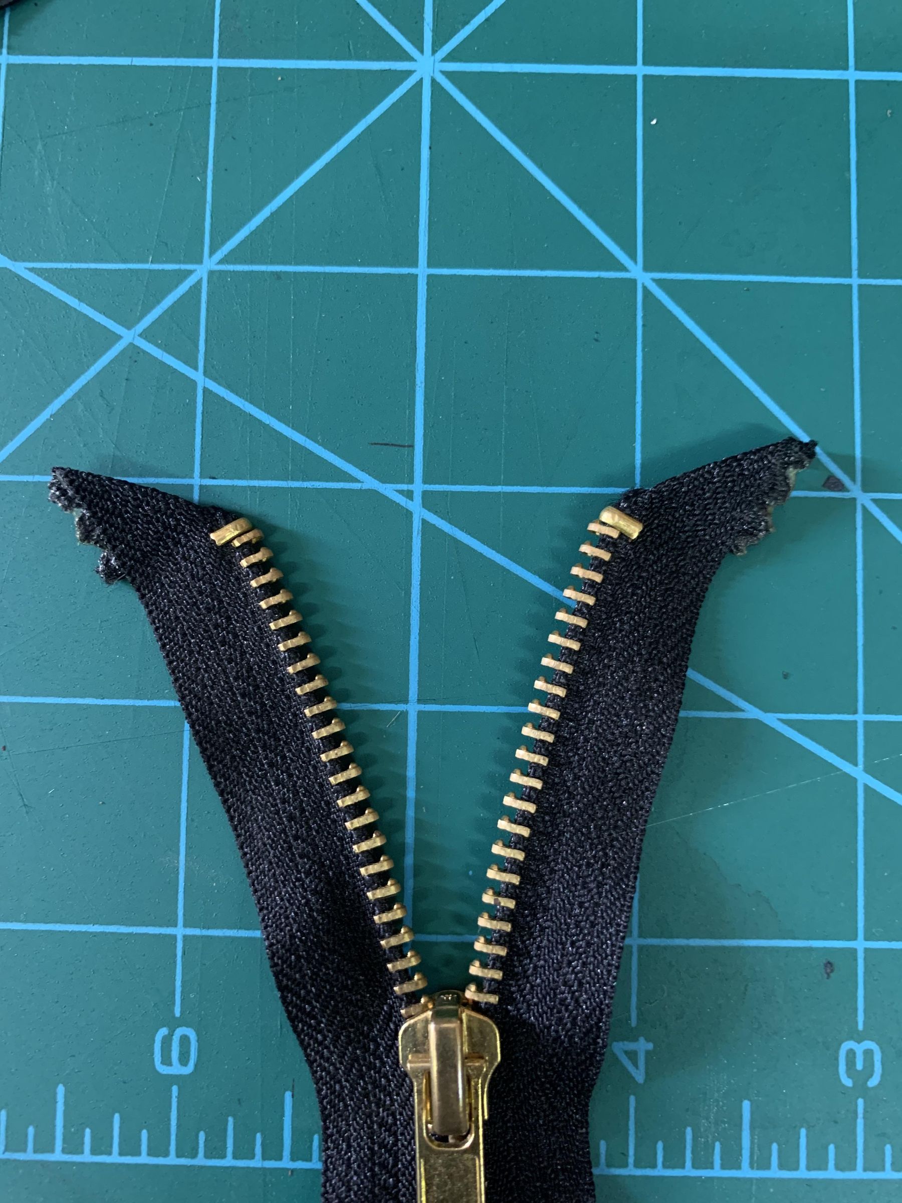 Zippered Leather Card Wallet (with Free Pattern) : 8 Steps (with ...