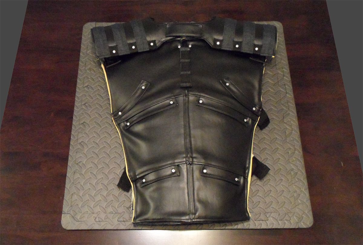 Commander Shepard Steel Reinforced Uniform - Mass Effect 3 : 8 Steps ...