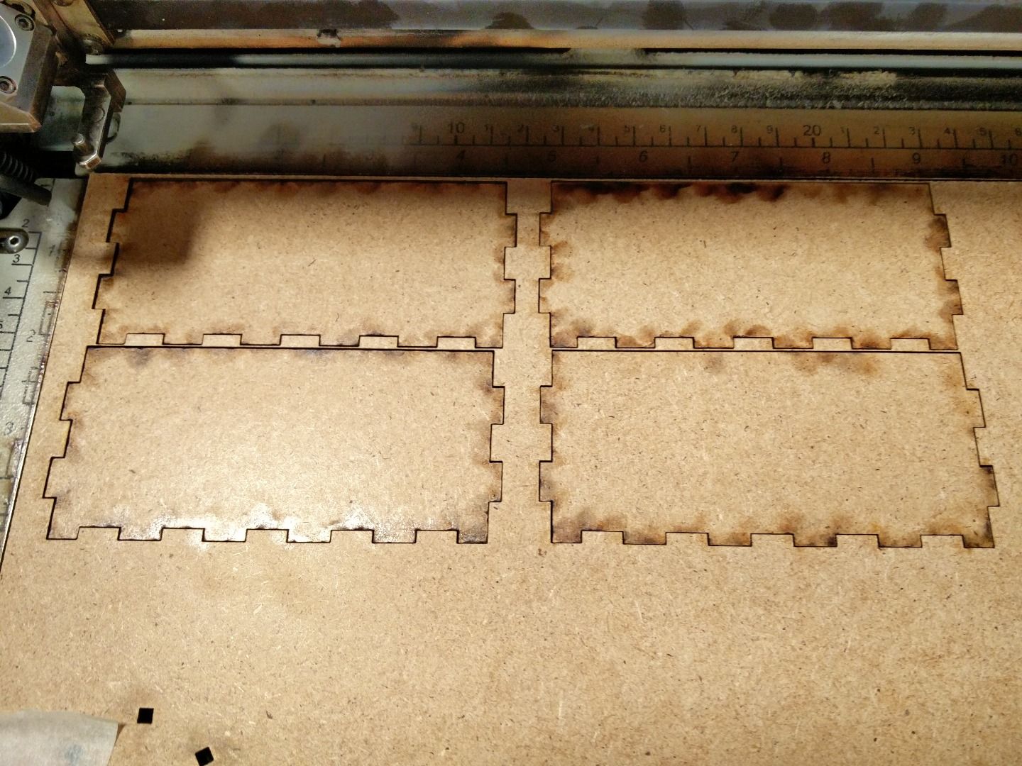 Laser Cut Pivoting Box : 10 Steps (with Pictures) - Instructables