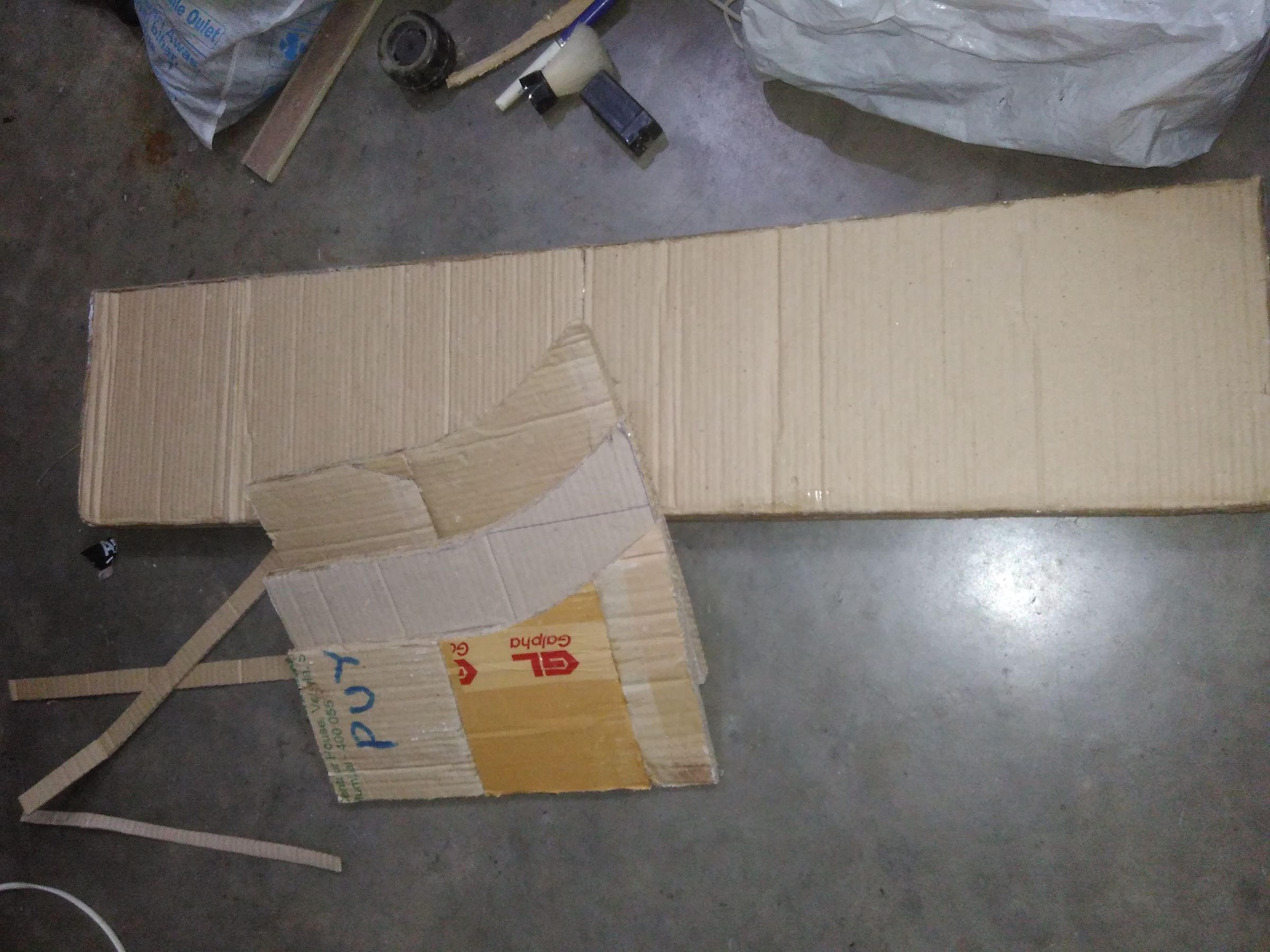 The Cardboard Shelves : 5 Steps - Instructables