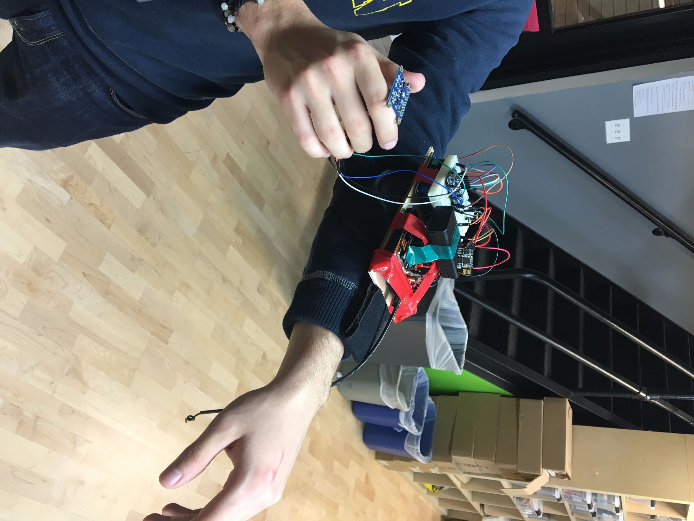 Hand and Phone Controlled RC Car : 6 Steps (with Pictures) - Instructables