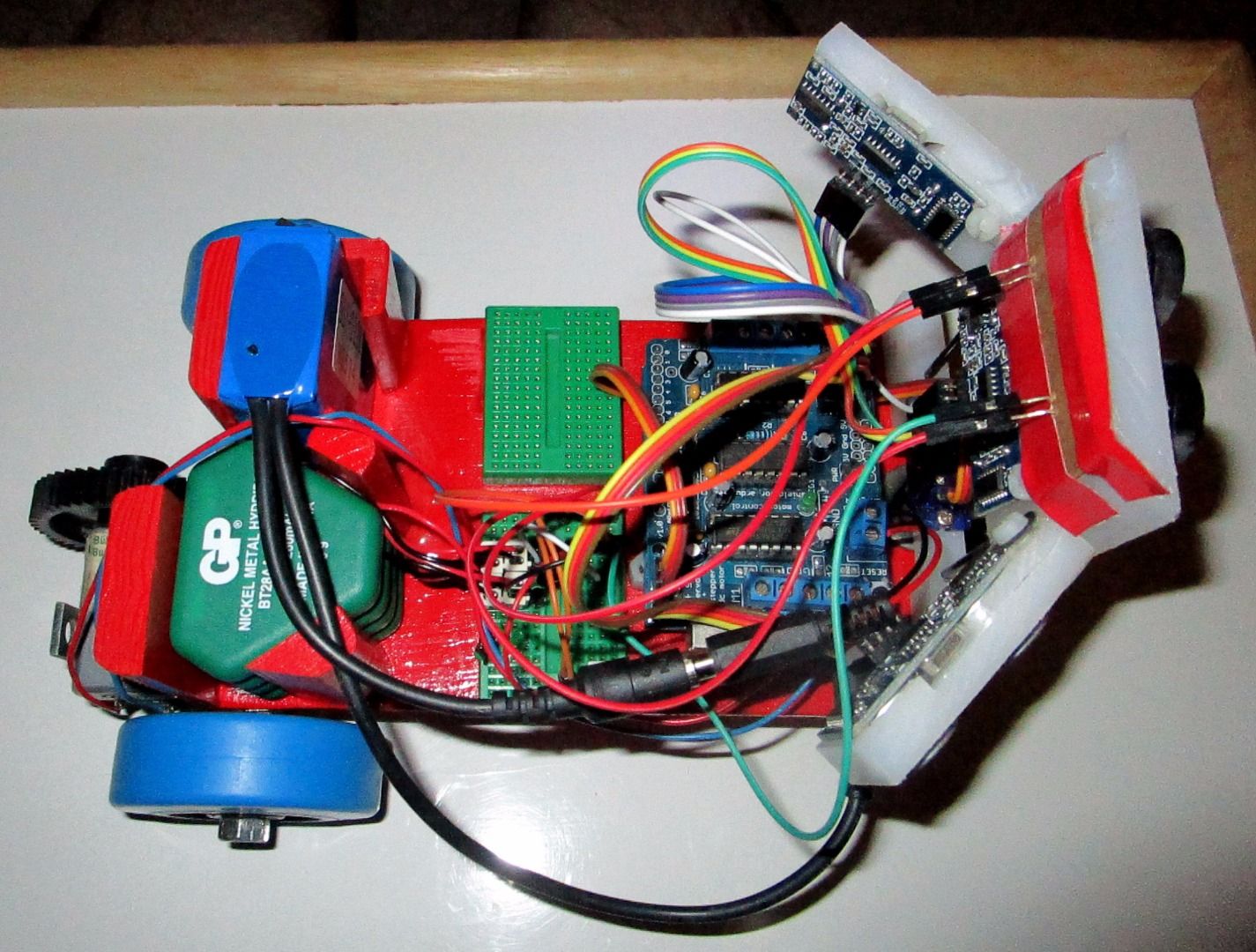 R3: Rolling Red Robot : 7 Steps (with Pictures) - Instructables