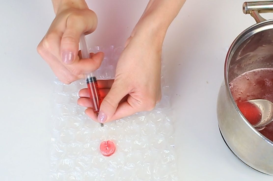 What Can Be Made Out of Bubble Wrap | Bubble Wrap Experiment : 5 Steps ...