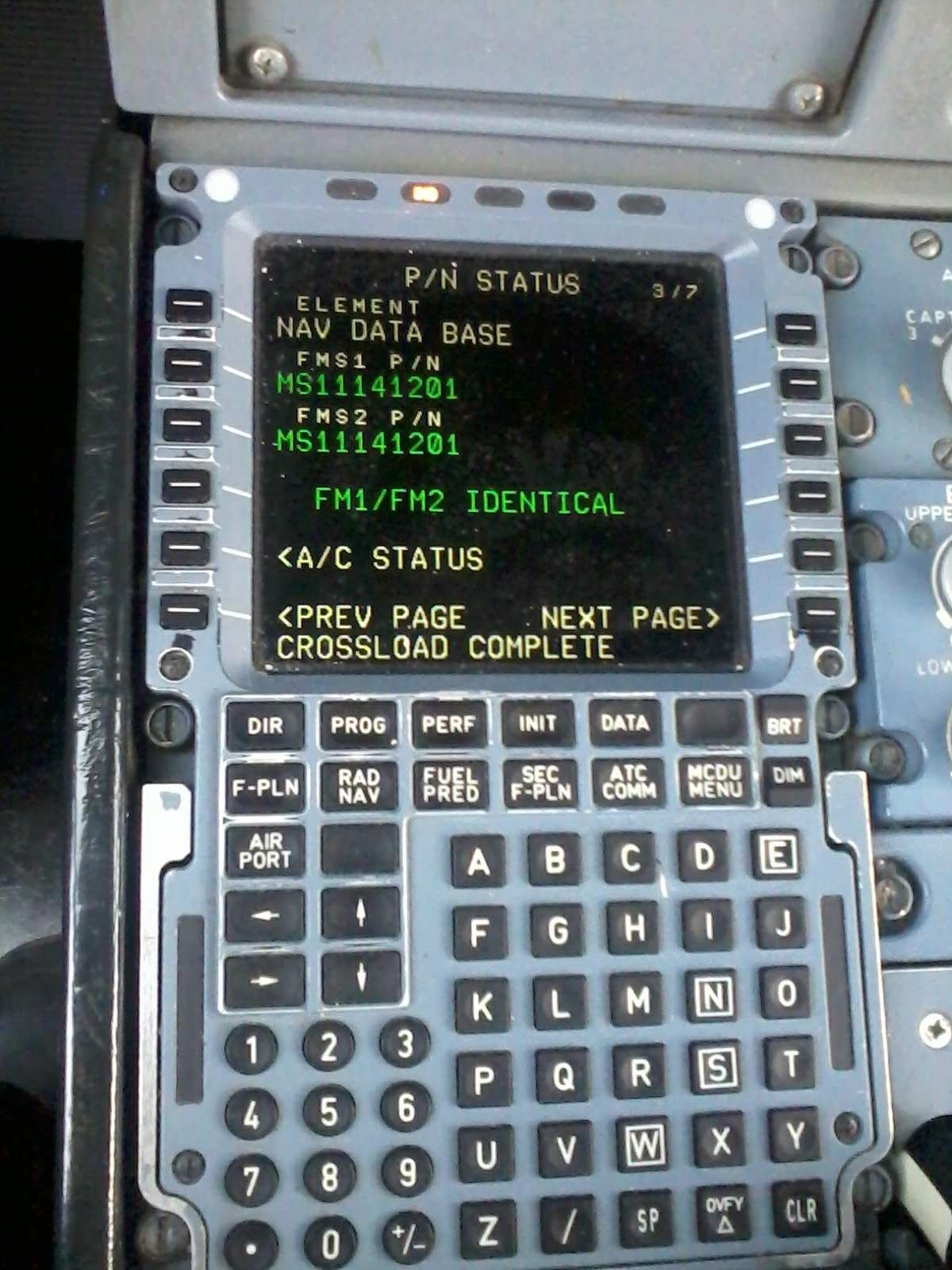 A320 NAV Database Update : 4 Steps (with Pictures) - Instructables