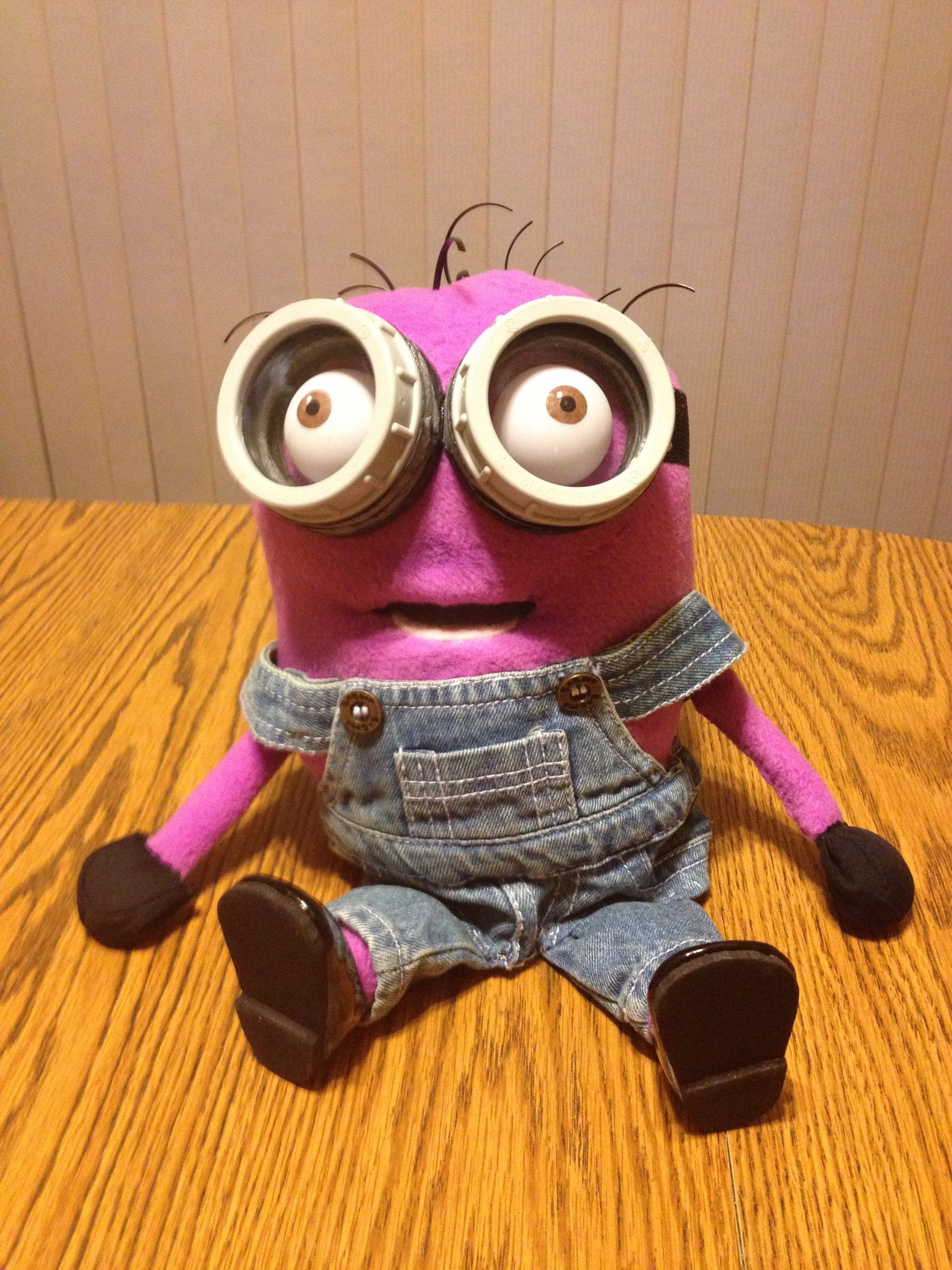 Custom Made Purple Minion Puppet : 14 Steps (with Pictures) - Instructables