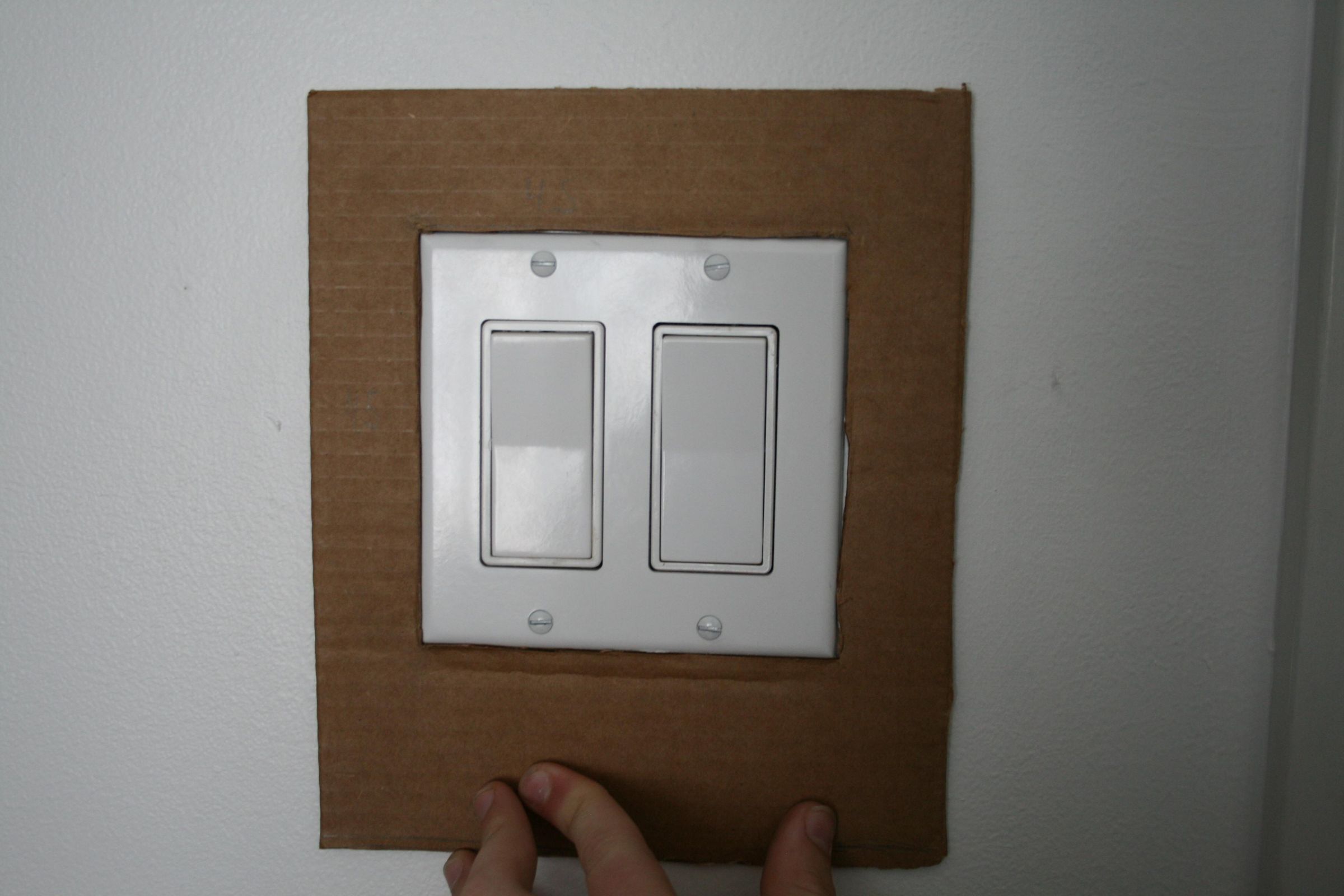 Easiest No-Touch Light Switch : 7 Steps - Instructables