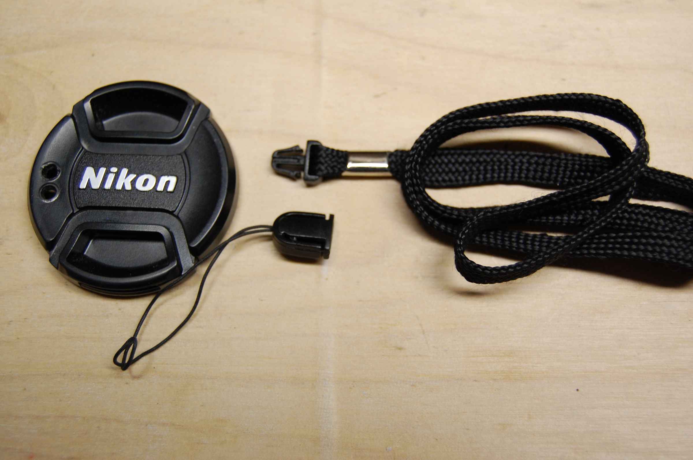 Lens Cap Lanyard : 4 Steps - Instructables