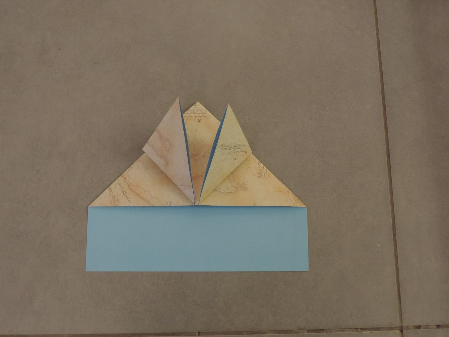 Paper Plane- the Swashbuckler : 3 Steps - Instructables
