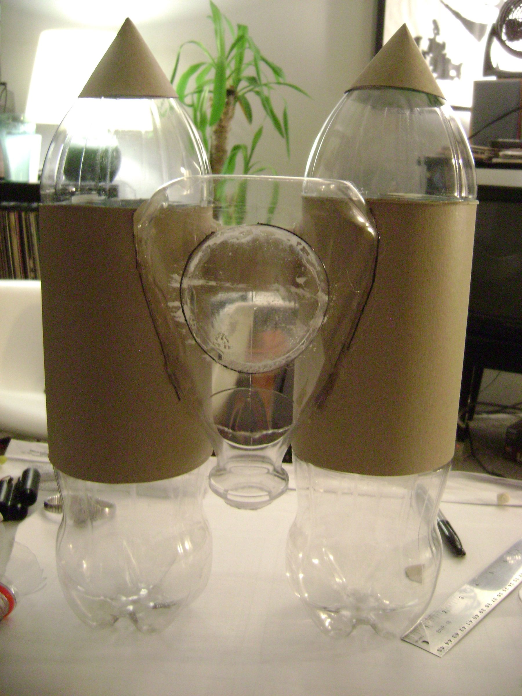 Rocketeer Rocket Pack From Trash : 8 Steps (with Pictures) - Instructables