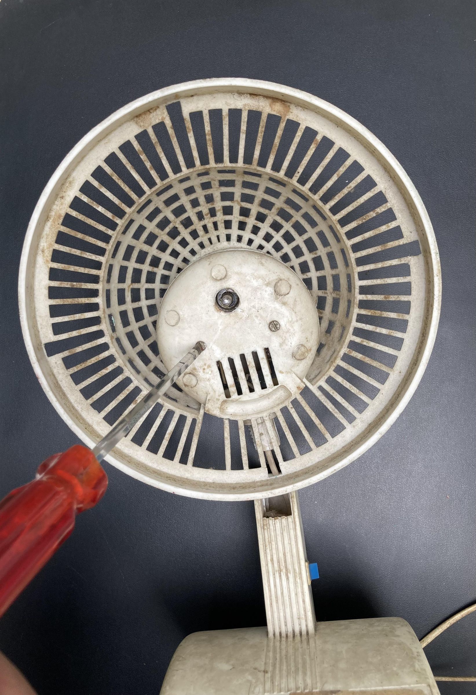 Fixing Fan Blade : 5 Steps (with Pictures) - Instructables