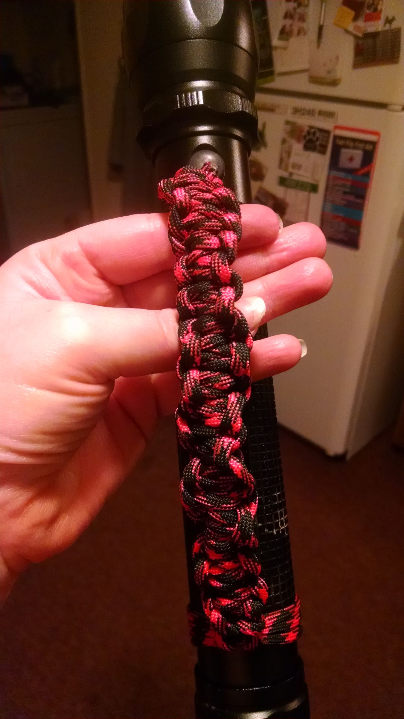 Flashlight Paracord Strap - Instructables