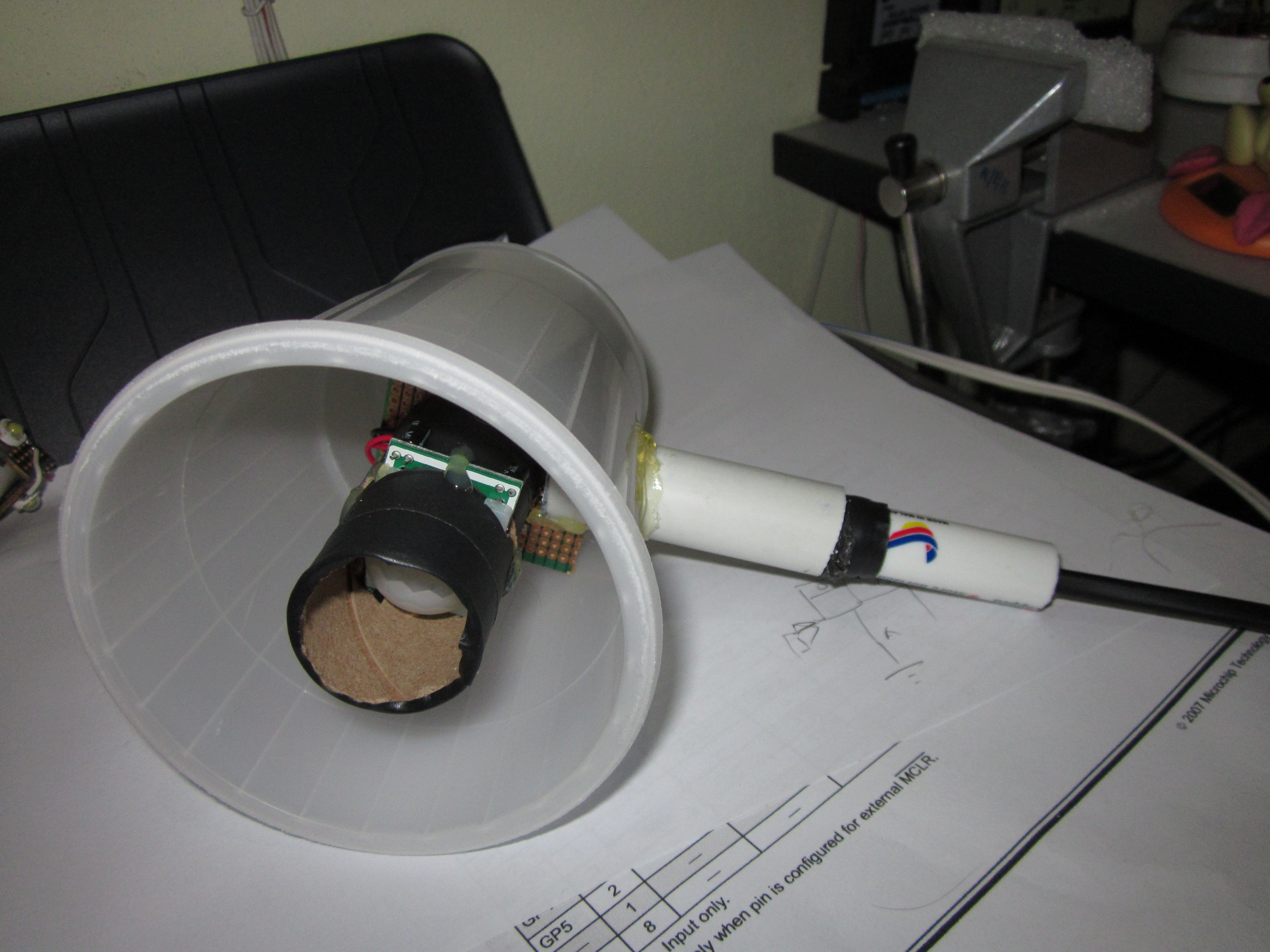 Motion Detection LED Lamp - Instructables