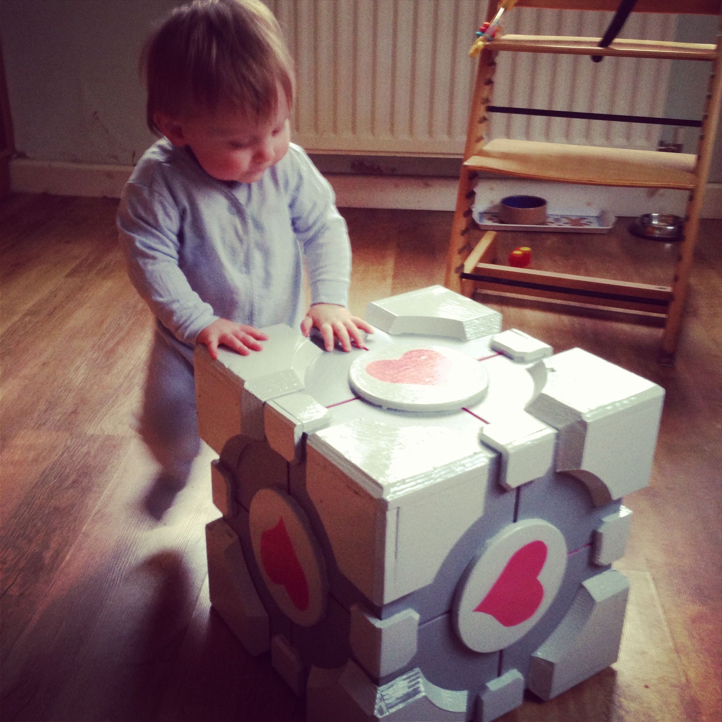Portal Companion Cube : 14 Steps (with Pictures) - Instructables