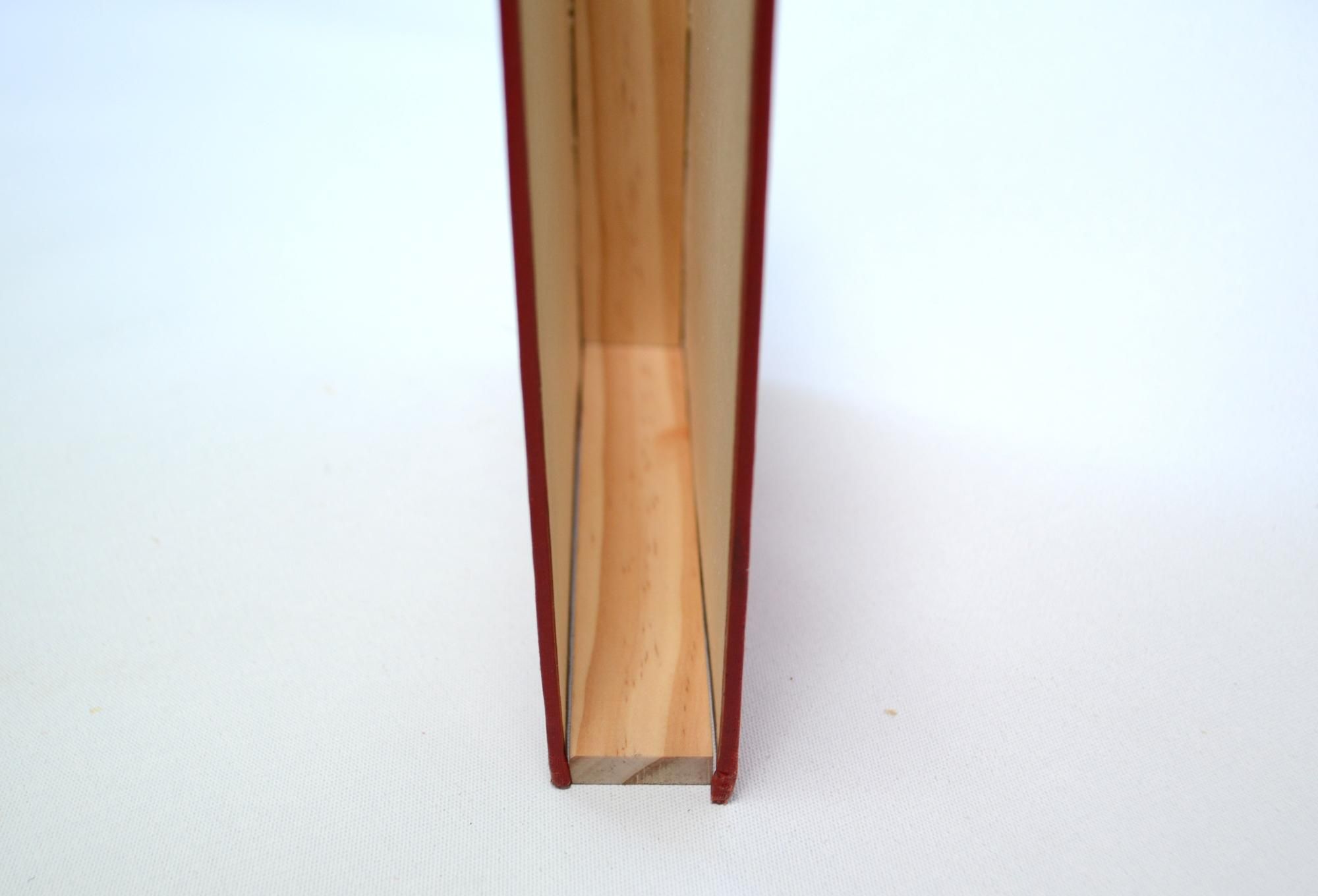Book Light Inside a Book! : 11 Steps (with Pictures) - Instructables