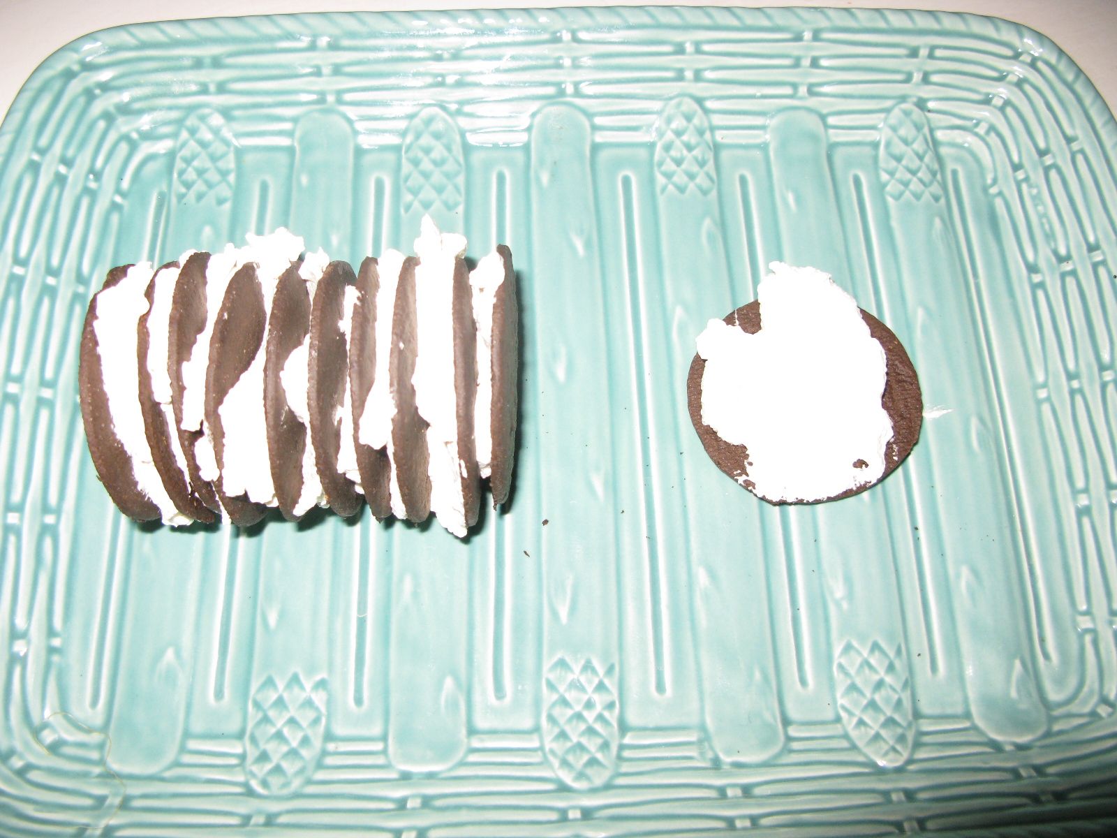 Chocolate Wafer Log! : 4 Steps - Instructables