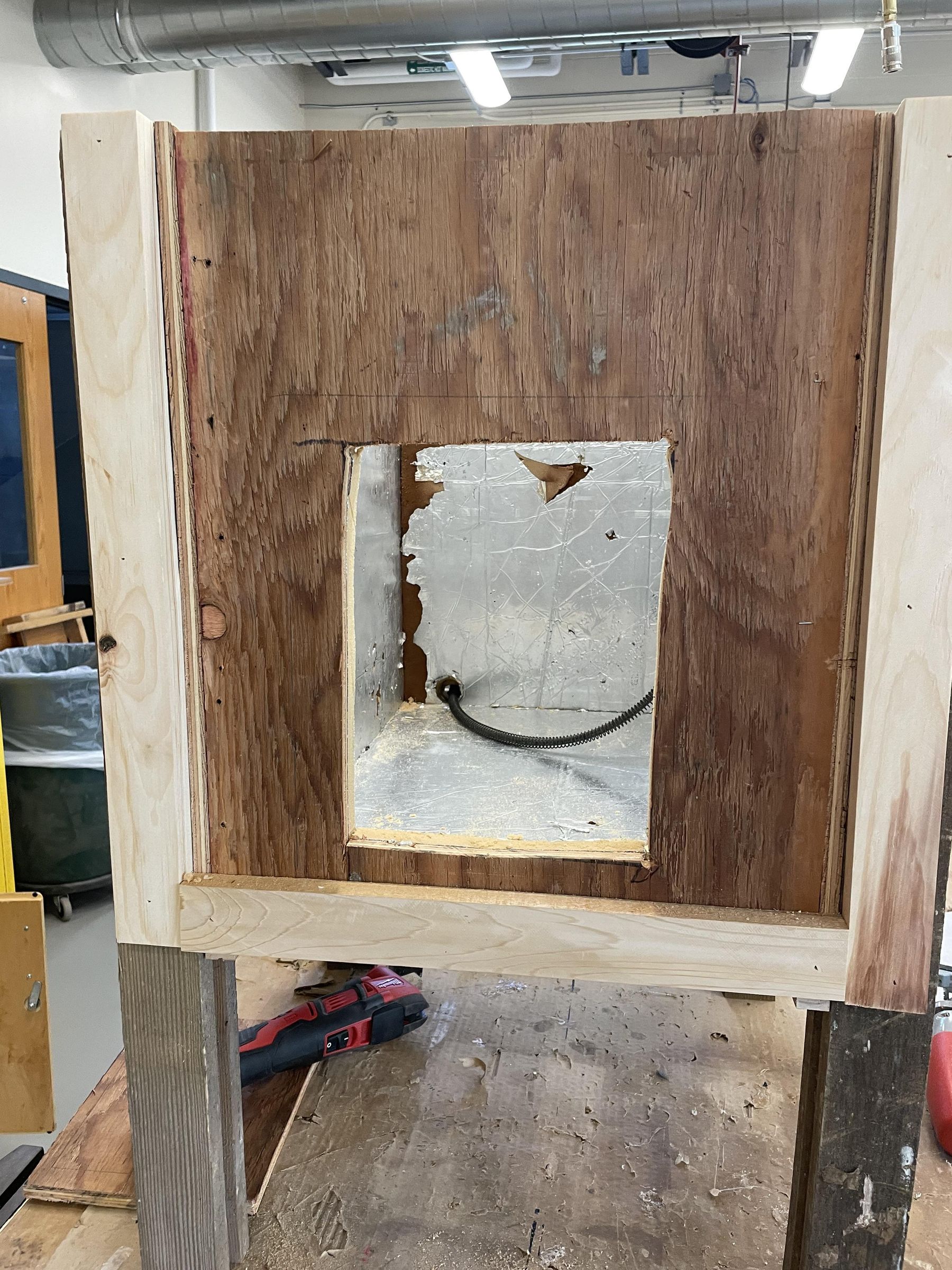 Insulated Heated Log Cabin Cat House : 5 Steps (with Pictures) - Instructables