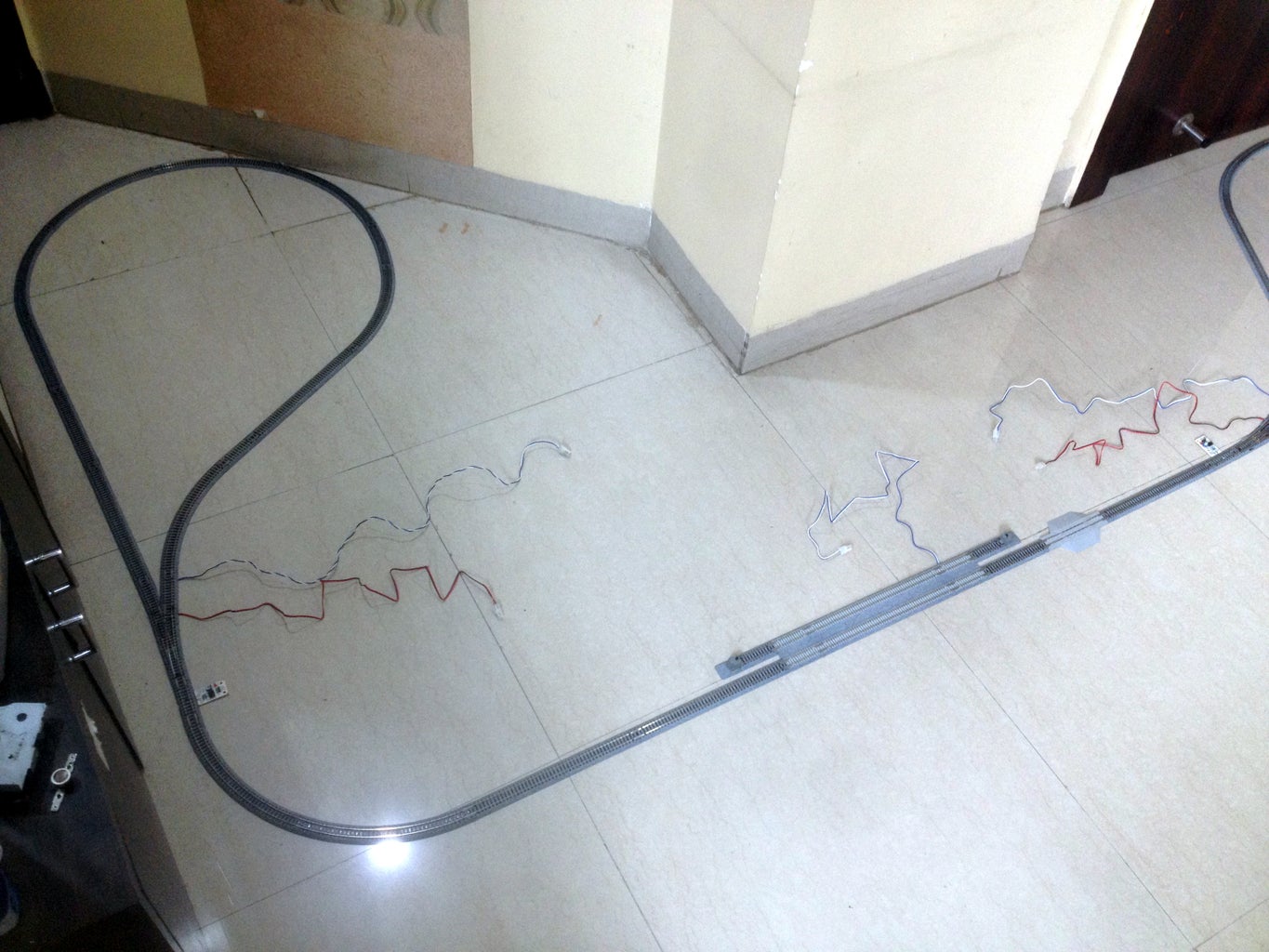 Automated Model Railroad Layout With Reverse Loops 14 Steps Instructables 3386