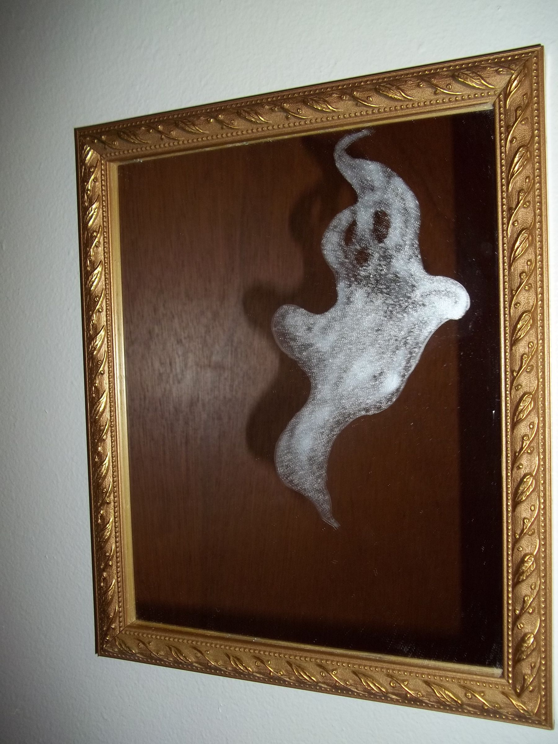 5 Minute Ghost in a Mirror : 4 Steps (with Pictures) - Instructables
