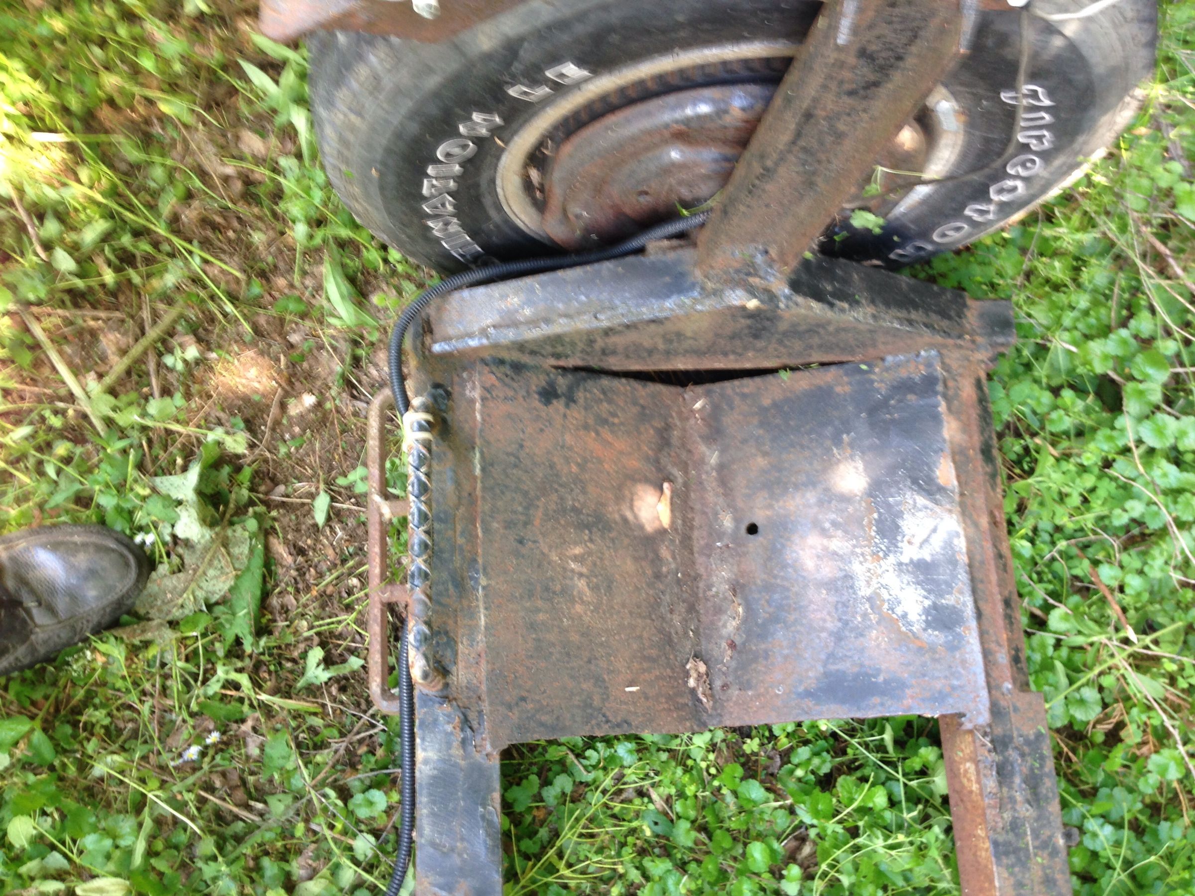 How to Make a Car/Truck Tow Dolly Cheap : 10 Steps - Instructables