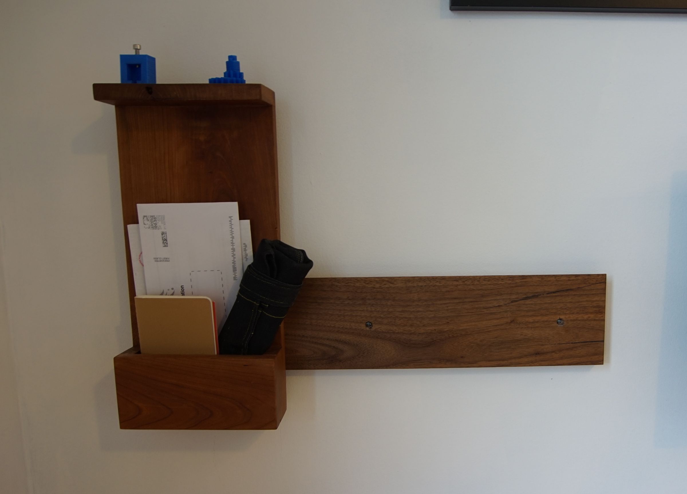 French Cleat Desk Org : 4 Steps - Instructables