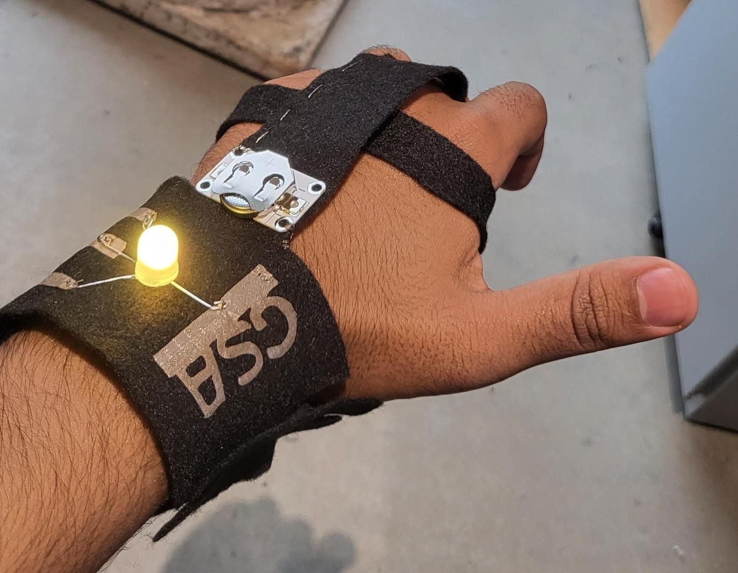 Participation Enhancement Glove- DIY Soft Circuit : 7 Steps - Instructables