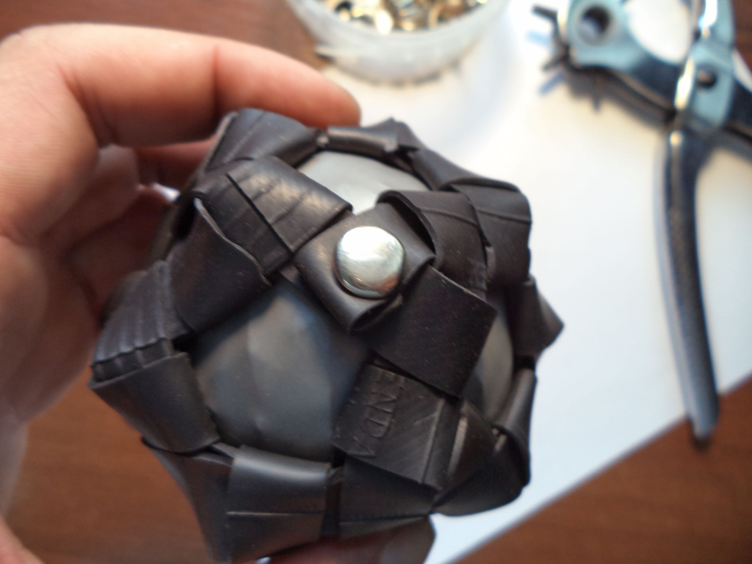 Dodeca Rubber Fidget Ball From Inner Tubes : 13 Steps (with Pictures) - Instructables
